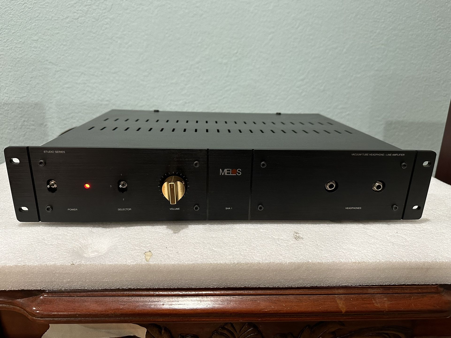 Melos SHA-1 Stereo Tube Preamplifier / Headphone Amplifier. Excellent ...