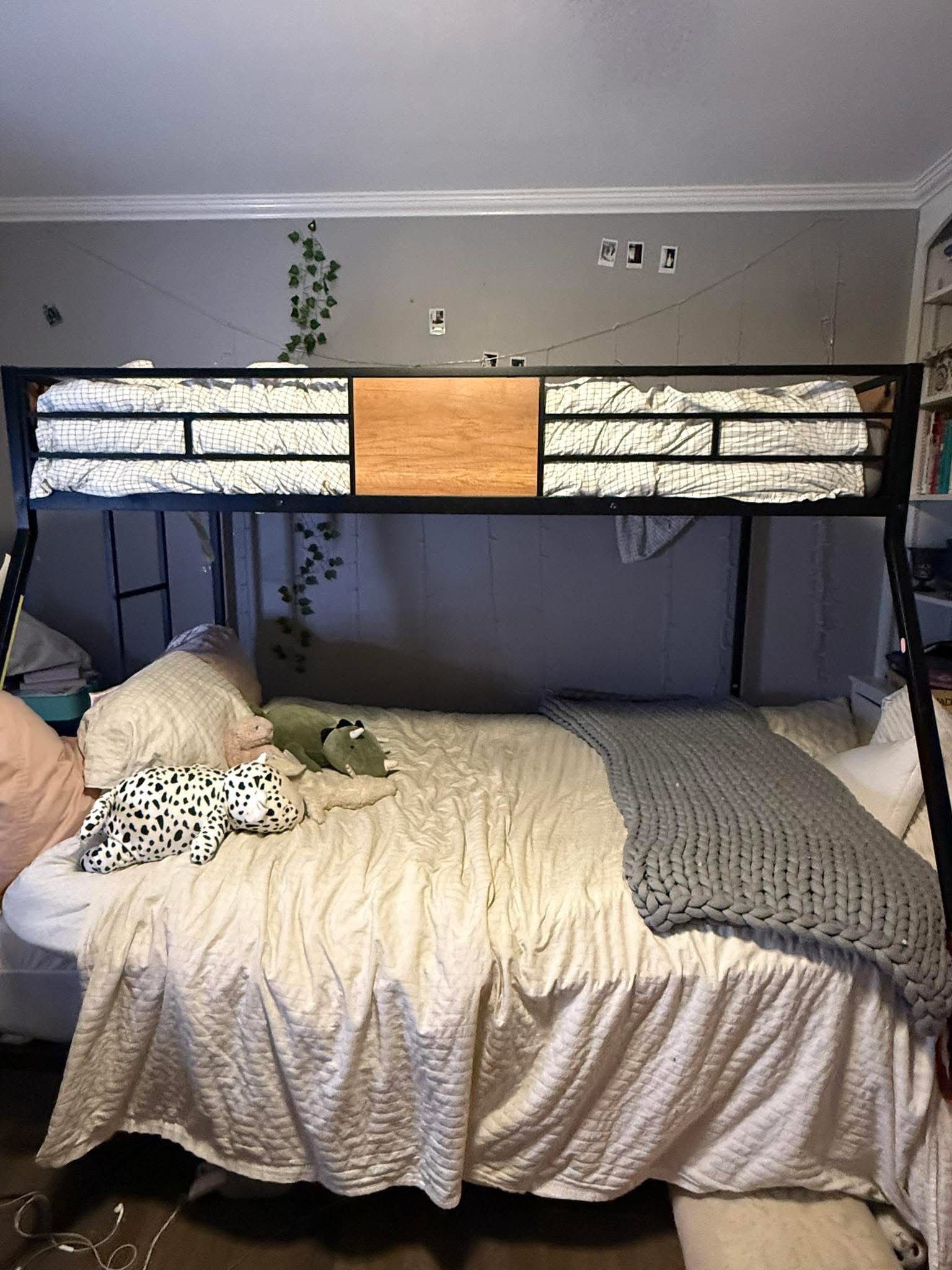 Used But On Great Condition Bunk Bed 2 Twin Mattresses Included Not The ...