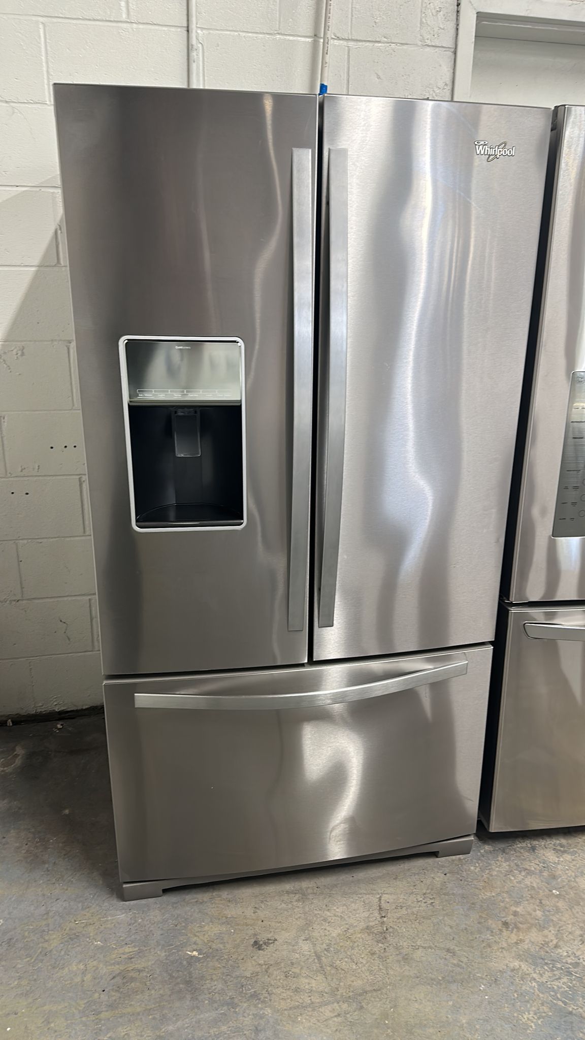 Whirlpool Fridge Stainless for Sale in Summerfield, FL - OfferUp