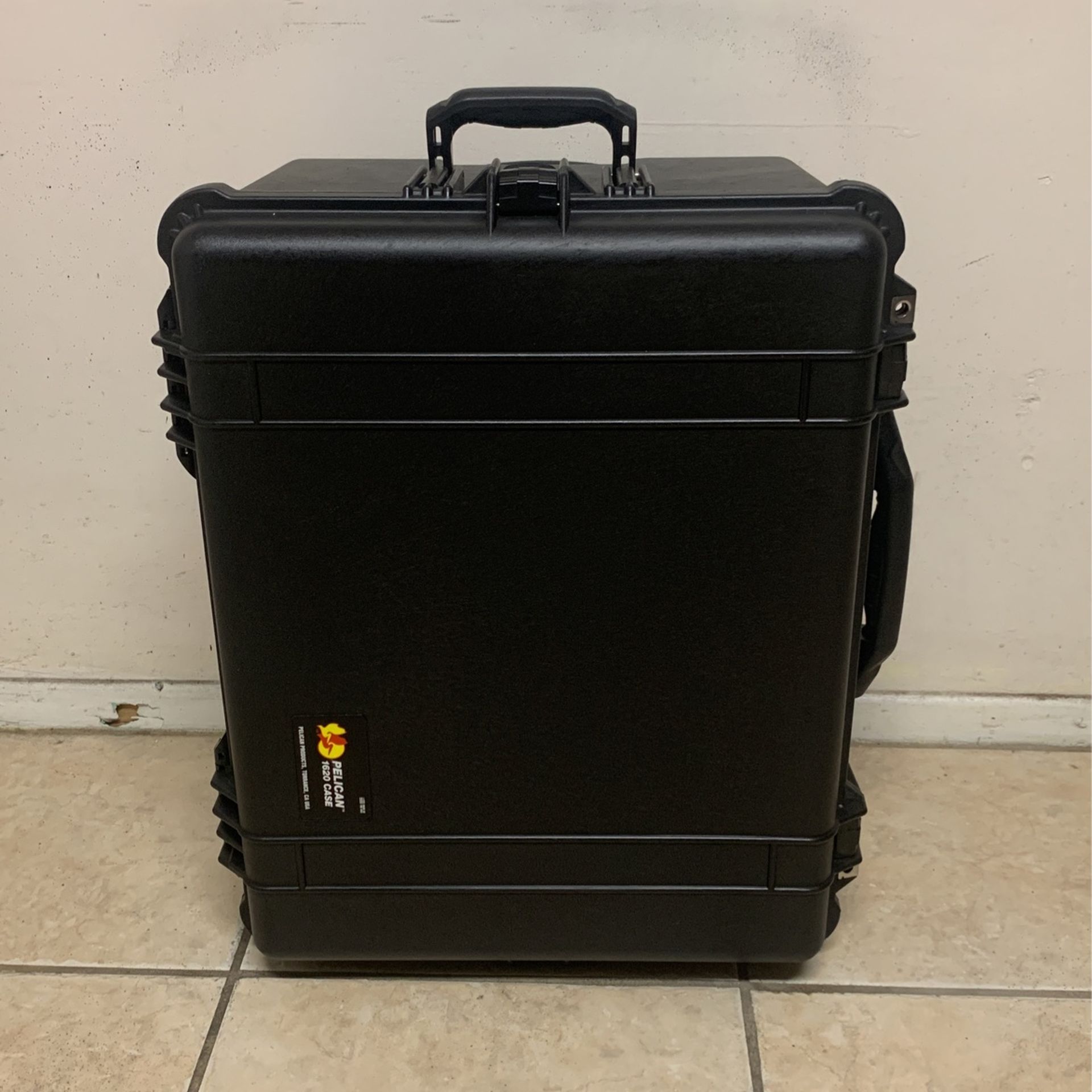 Pelican 1620 Case Black No Foam New for Sale in Oakland Park, FL - OfferUp