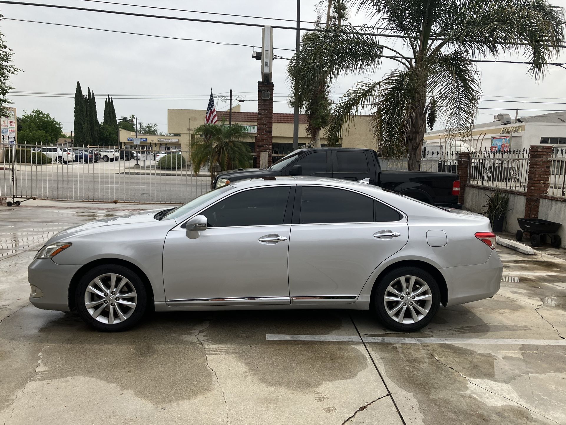 2012 Lexus ES 350 for Sale in Chino, CA - OfferUp