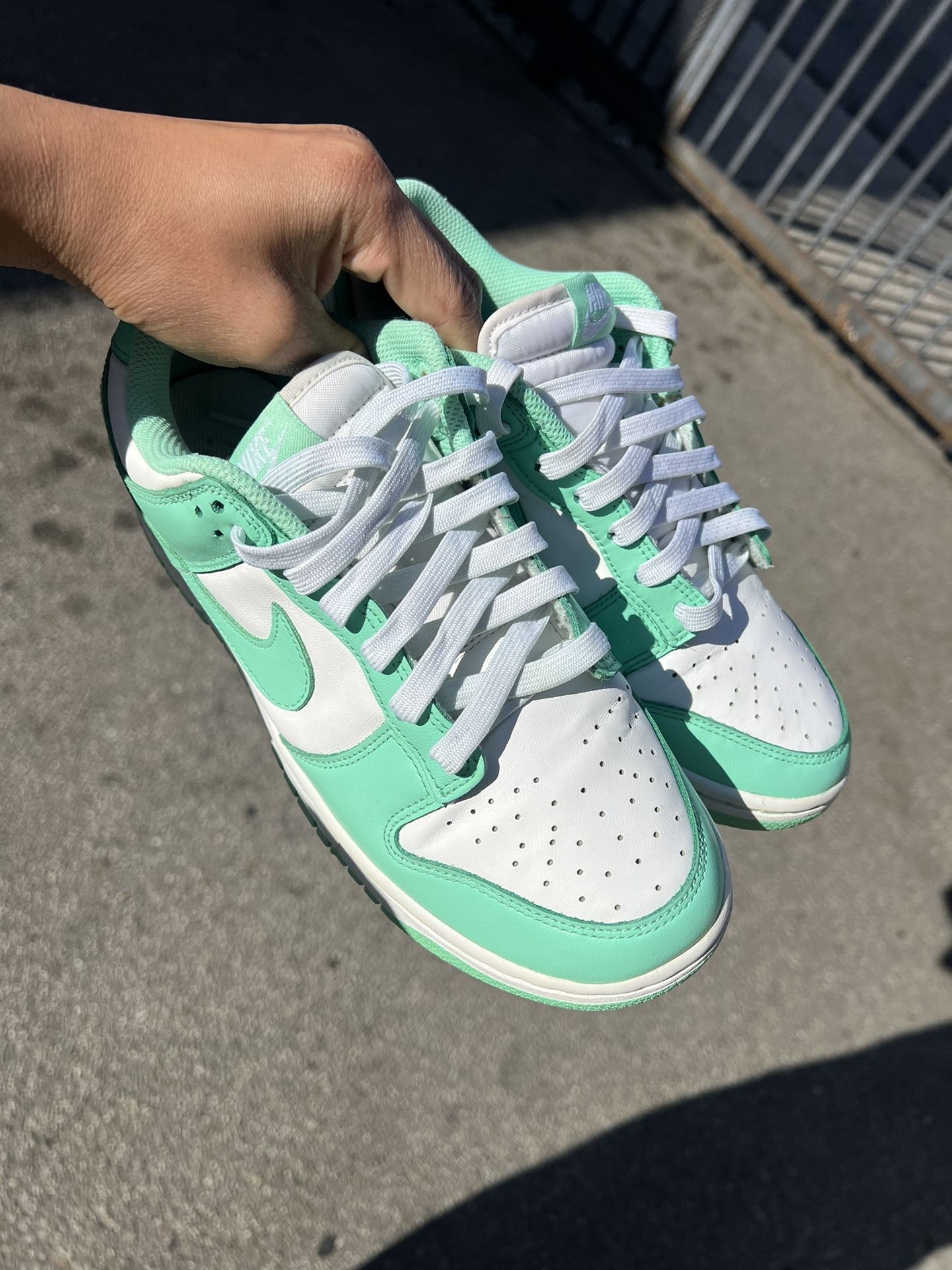 Verde Dunks Brand New Nike Dunk Low Mineral Teal (GS) FD1232 Cute Nike ...