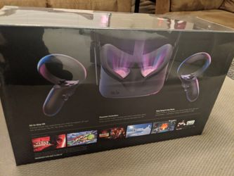 Oculus Quest All-in-One VR Gaming Headset - 64GB Black Brand New & Sealed for Sale in Bend, OR ...