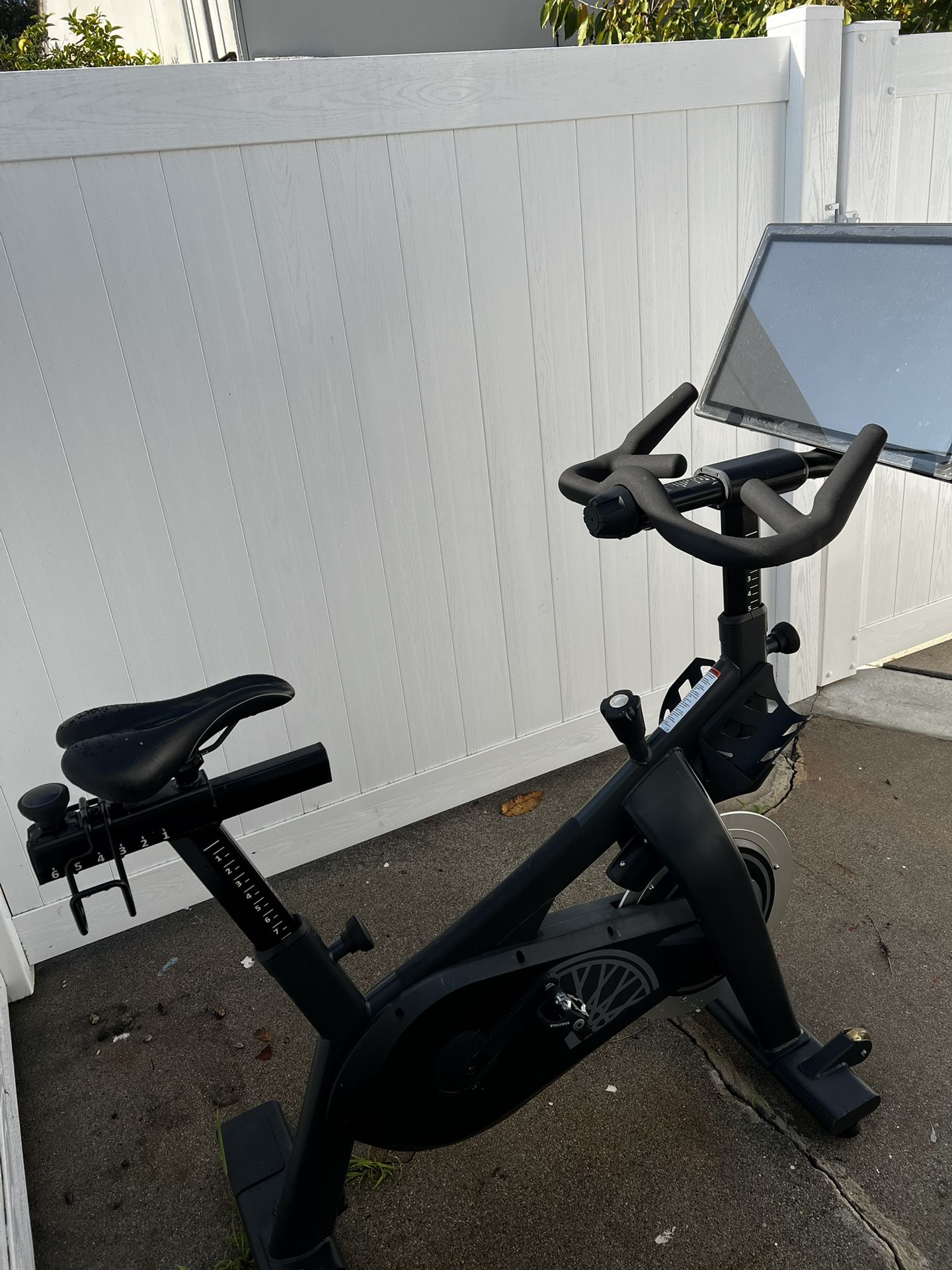 Soul Cycle Bike for Sale in Los Angeles, CA - OfferUp