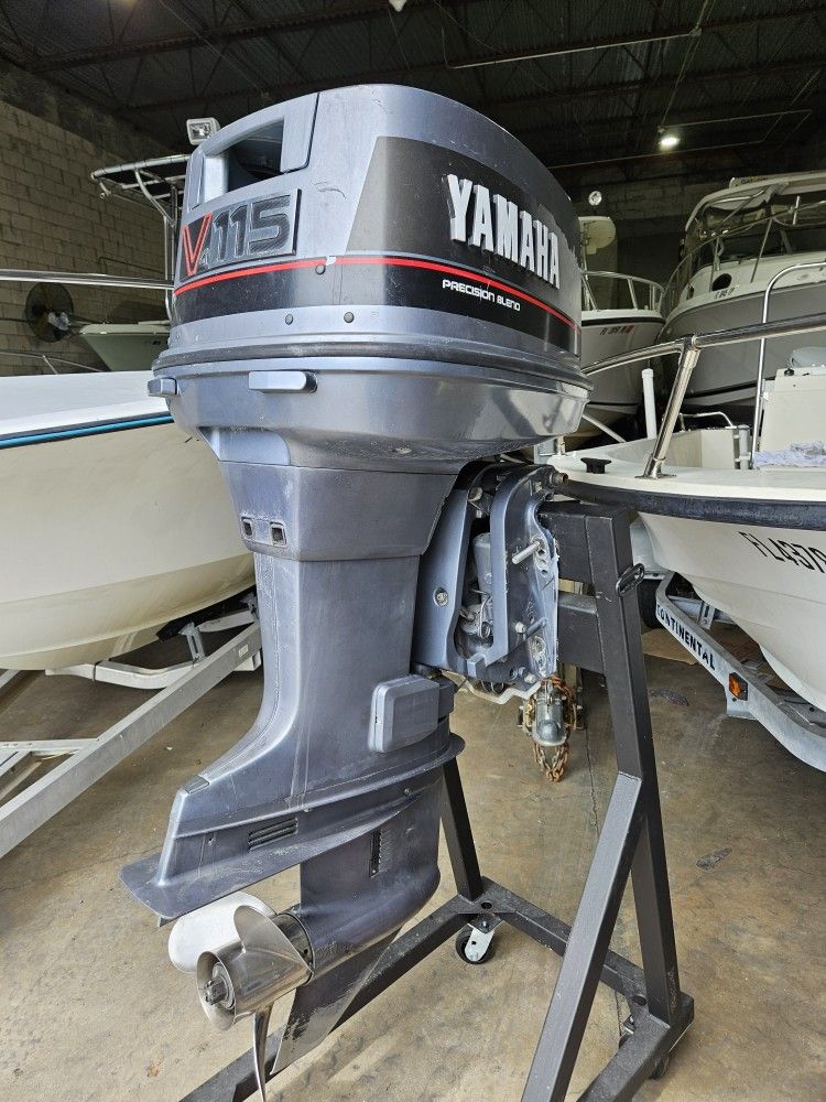 1989 Yamaha Outboard 115 Hp Two Stroke for Sale in Miami, FL - OfferUp