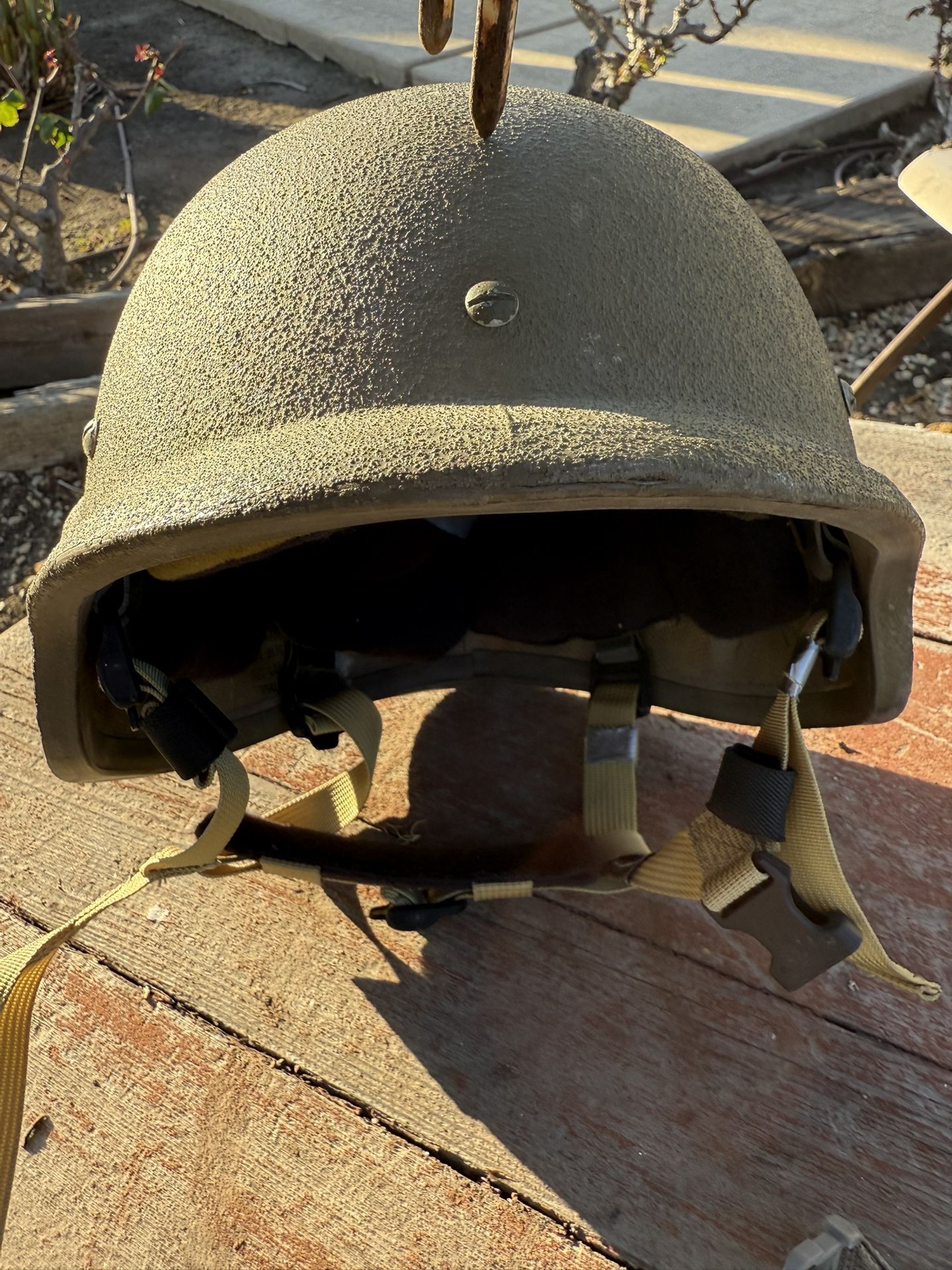 Large - Original US Army Issue - ACH Advanced Combat Helmet for Sale in ...