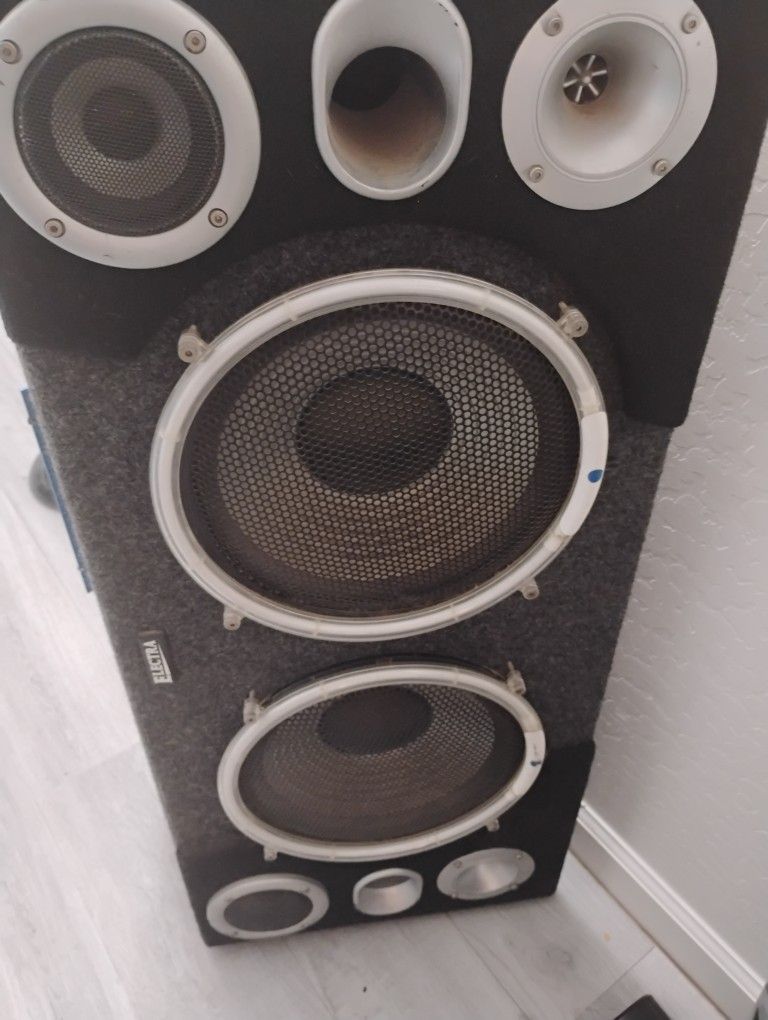 For sale is an Electra subwoofer box with light up neons. Both subs are ...
