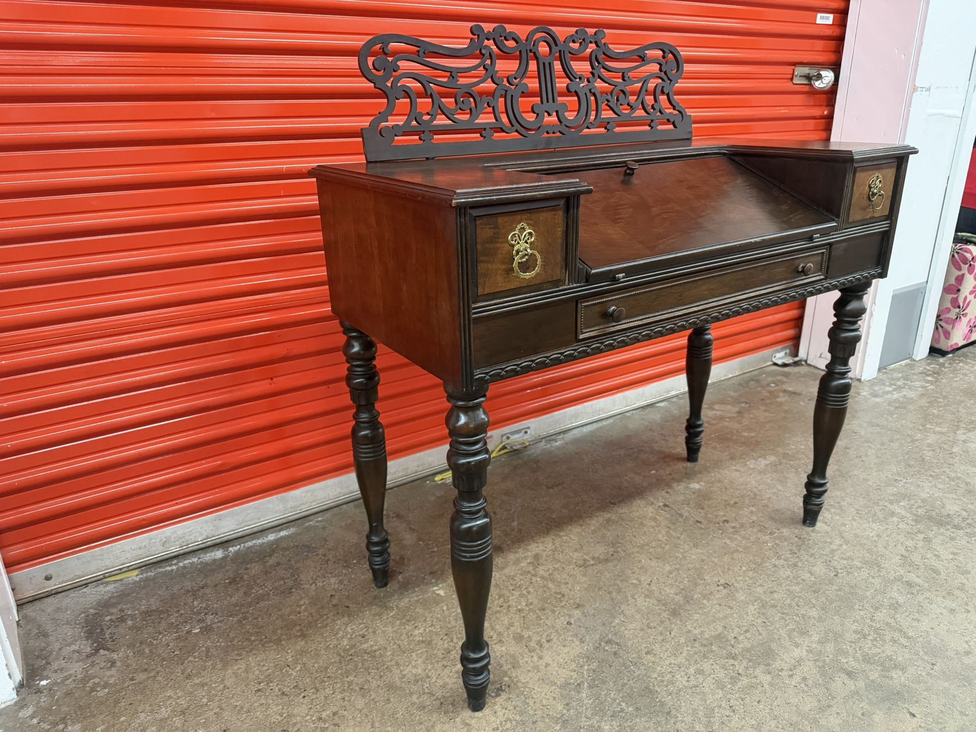 Vintage Antique Piano Desk for Sale in Hartford, CT - OfferUp