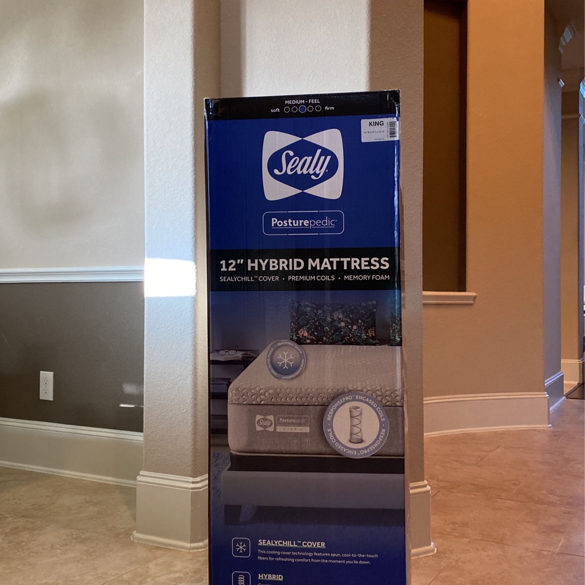 Sealy posturepedic 12" hybrid mattress (King Size) for Sale in Houston ...