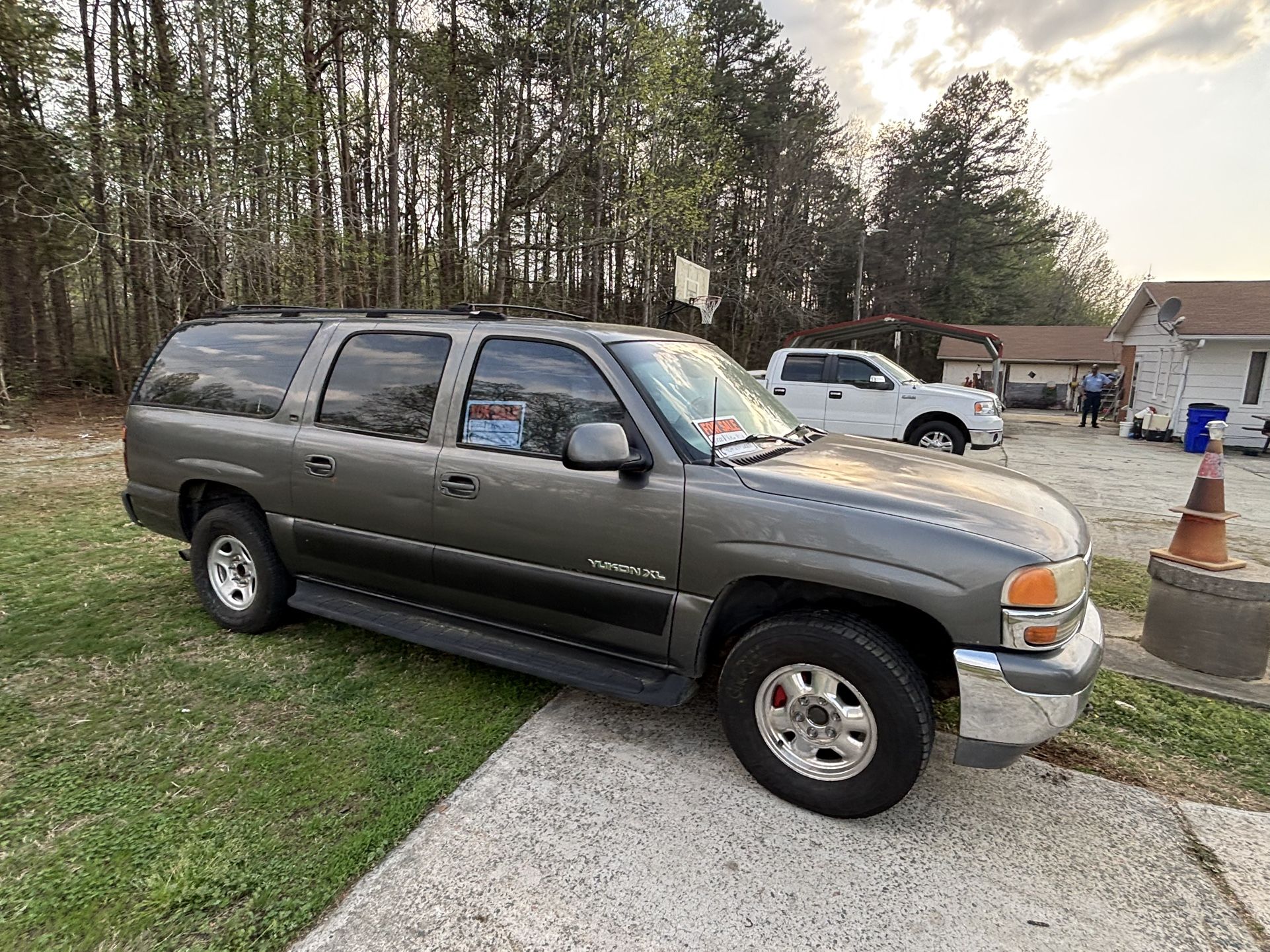 2000 GMC Yukon XL for Sale in Cameron, NC - OfferUp