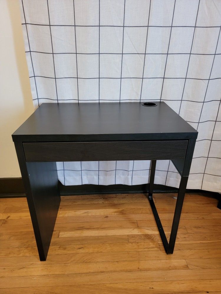 IKEA Micke Disk And Office Chair for Sale in Phoenix, AZ - OfferUp