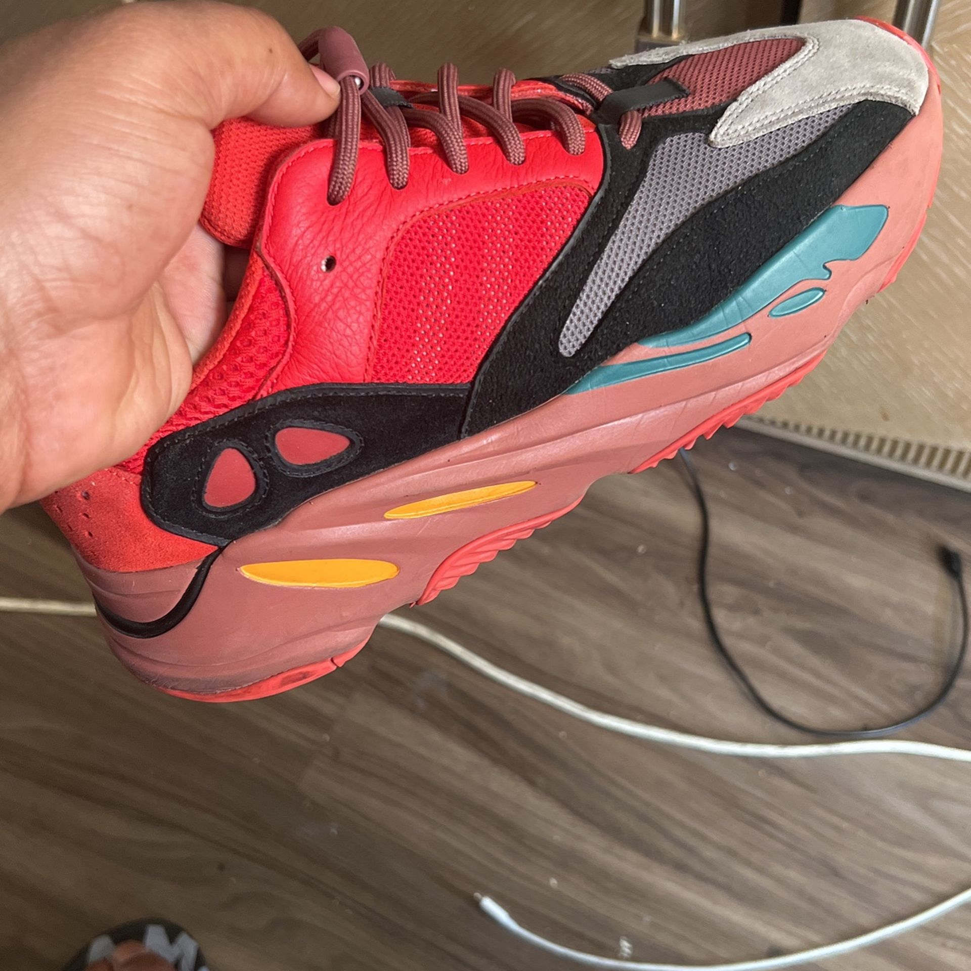 Good Yeezys for Sale in Long Beach, CA - OfferUp