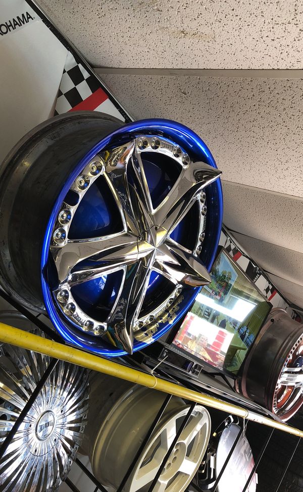 Used dub 22 inch wheels Spinner for Sale in Longwood, FL - OfferUp
