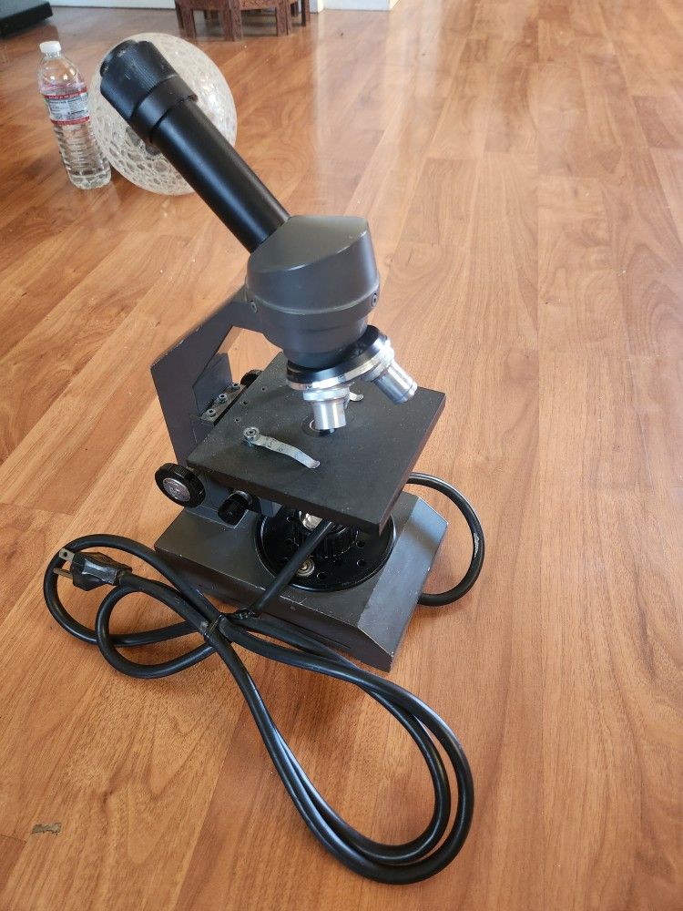 Swift Microscope for Sale in Lake Elsinore, CA - OfferUp