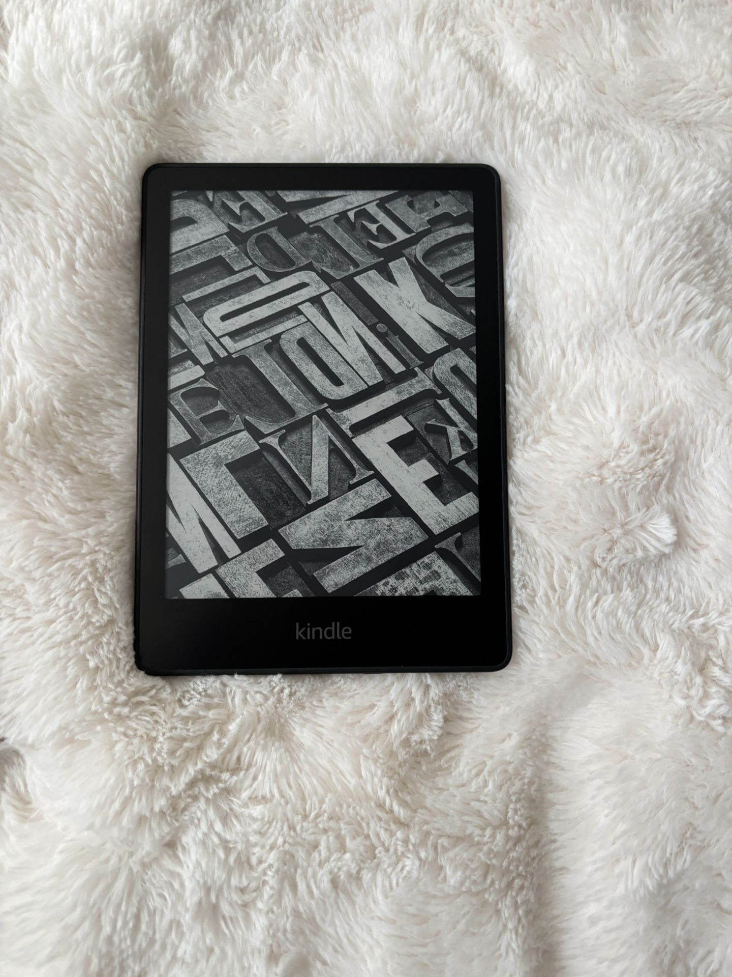 Kindle paperwhite 11th generation for Sale in Lindsay, CA - OfferUp
