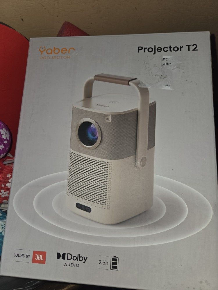 Yaber Projector T2 for Sale in Chicago, IL - OfferUp
