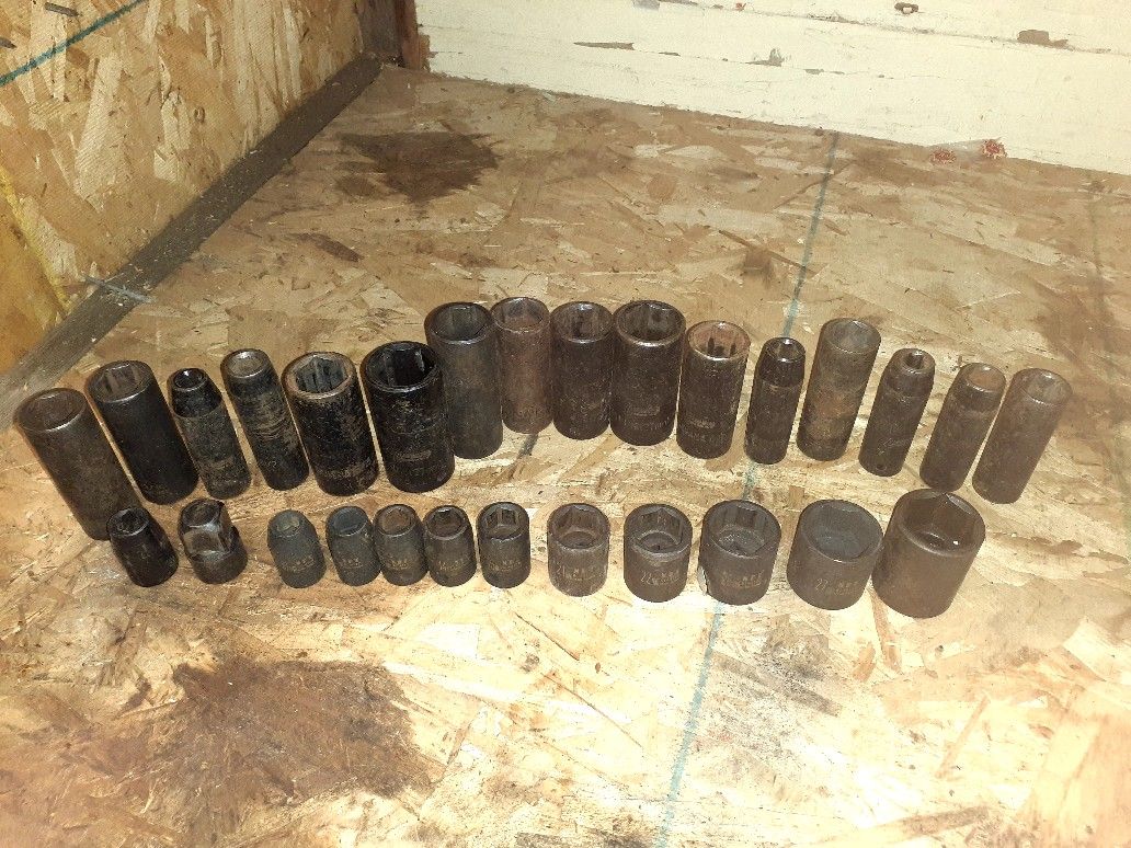 NAPA AND CUMMINS DEEP WELL IMPACT SOCKETS...THERE METRIC & STANDARD ...