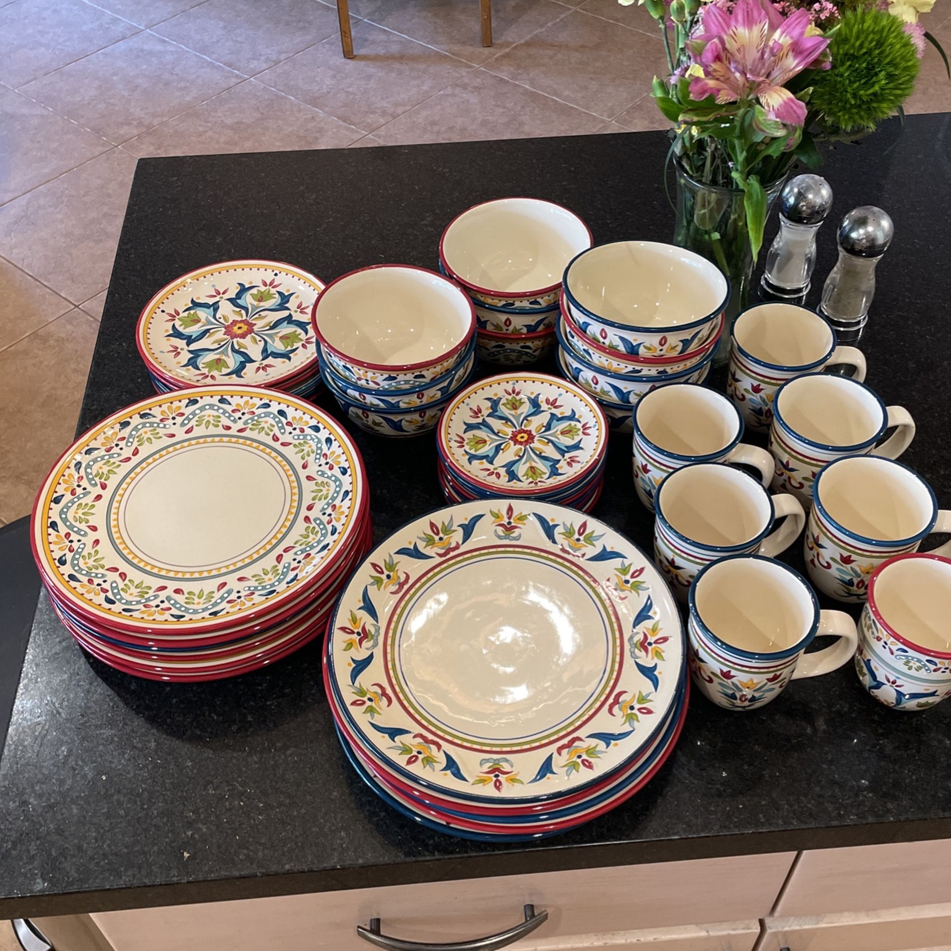 Bobby Flay Dinnerware