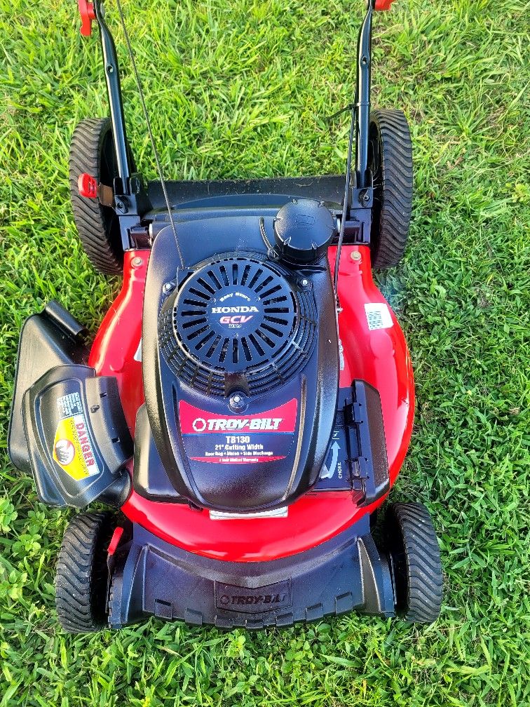 Troy Bilt Mower Honda Engine for Sale in Venice, FL - OfferUp