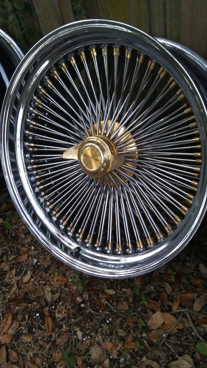 Dayton Wire Wheels 22 inch for Sale in Lakeland, FL - OfferUp