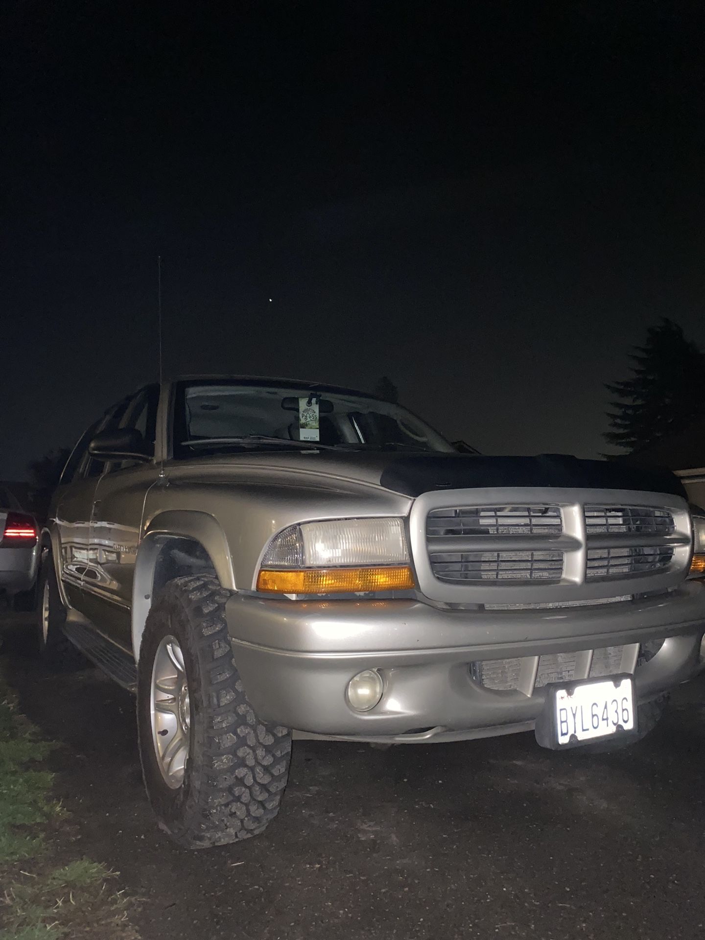 2001 Dodge Durango for Sale in Chehalis, WA - OfferUp