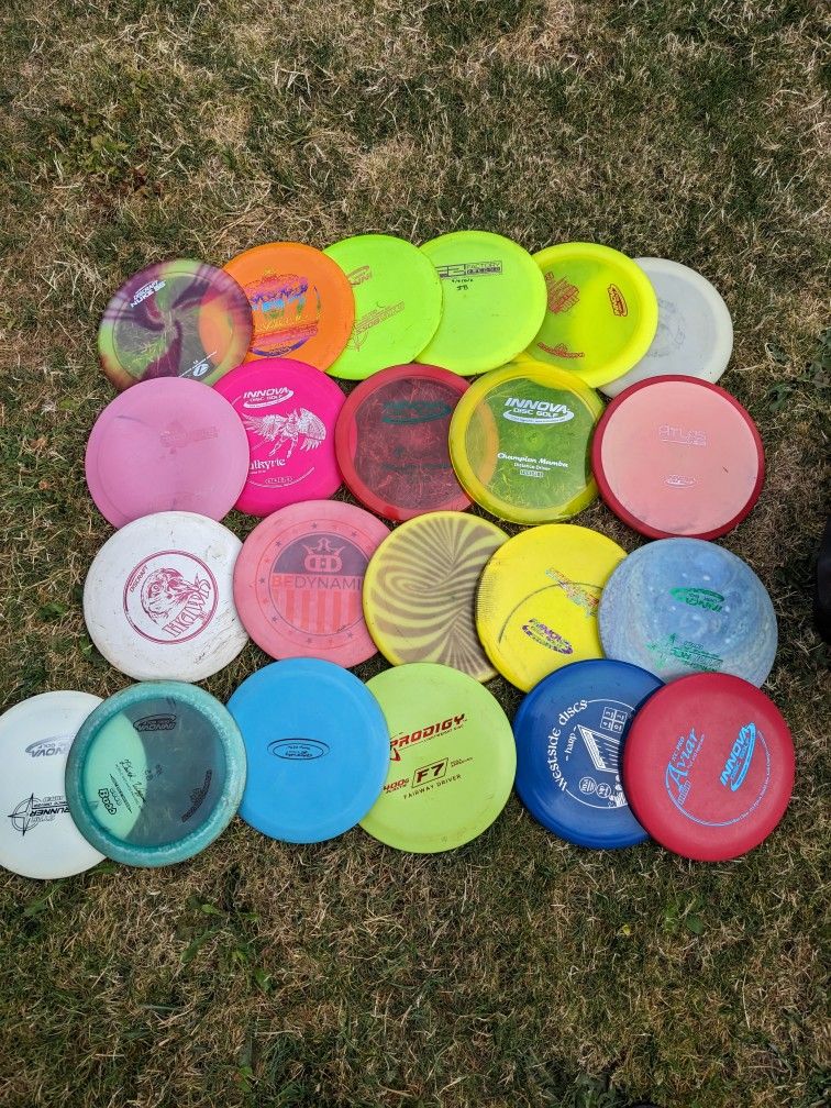 Innova Discraft 22x Disc Golf Set & New Bag for Sale in Portland, OR ...