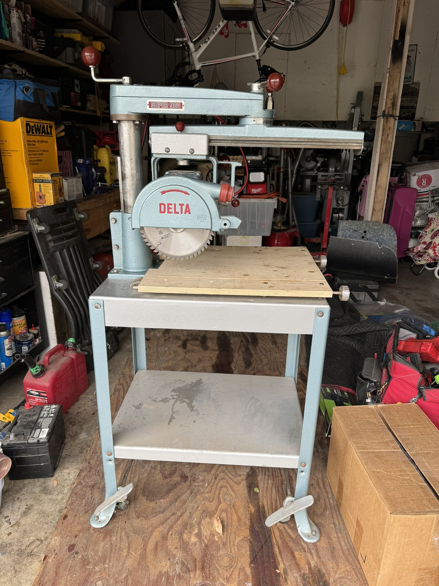 Delta Super 900 Radial Arm Saw for Sale in Irwindale, CA - OfferUp