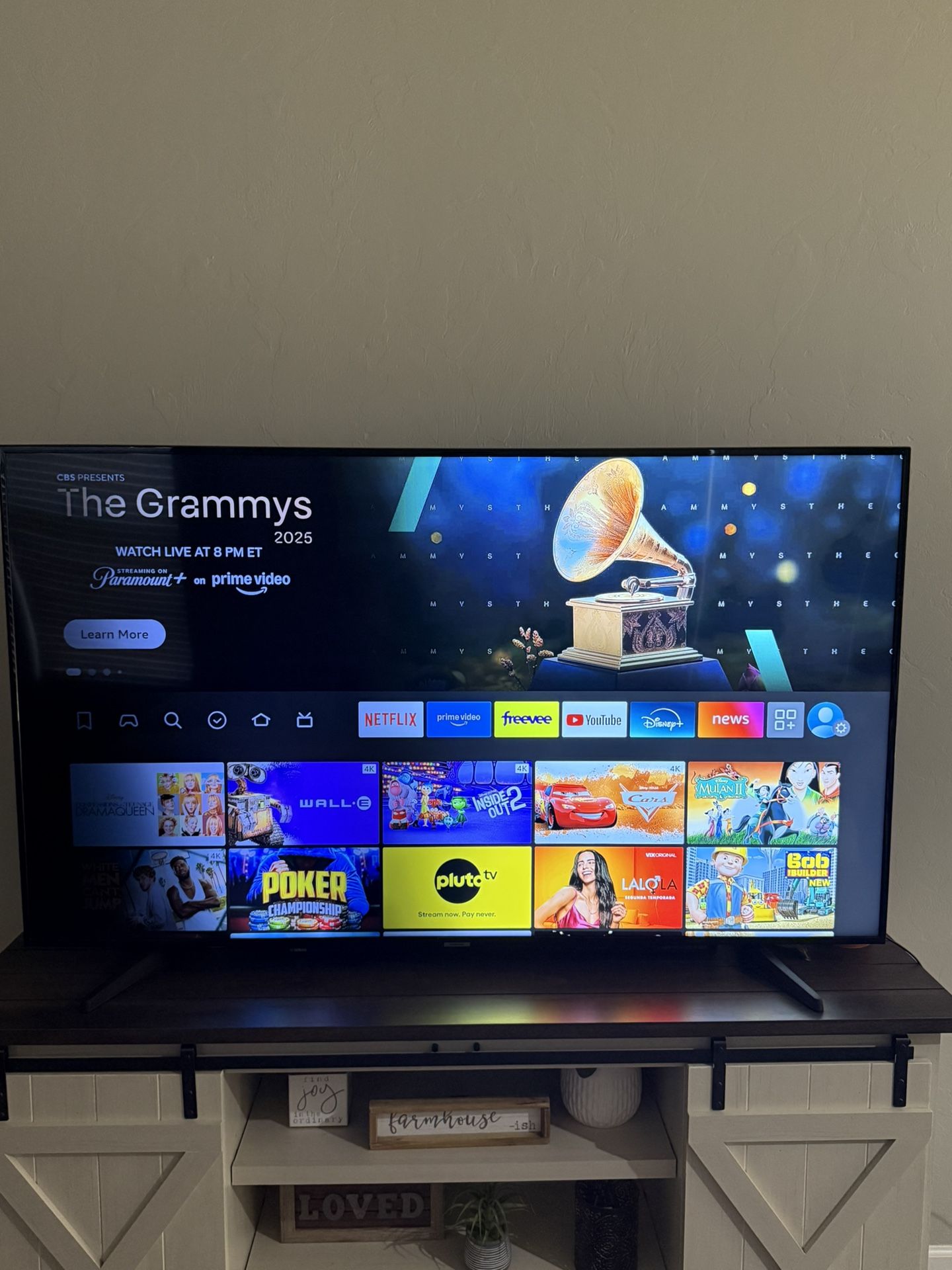 Samsung 65 Inch Smart TV for Sale in Tucson, AZ - OfferUp