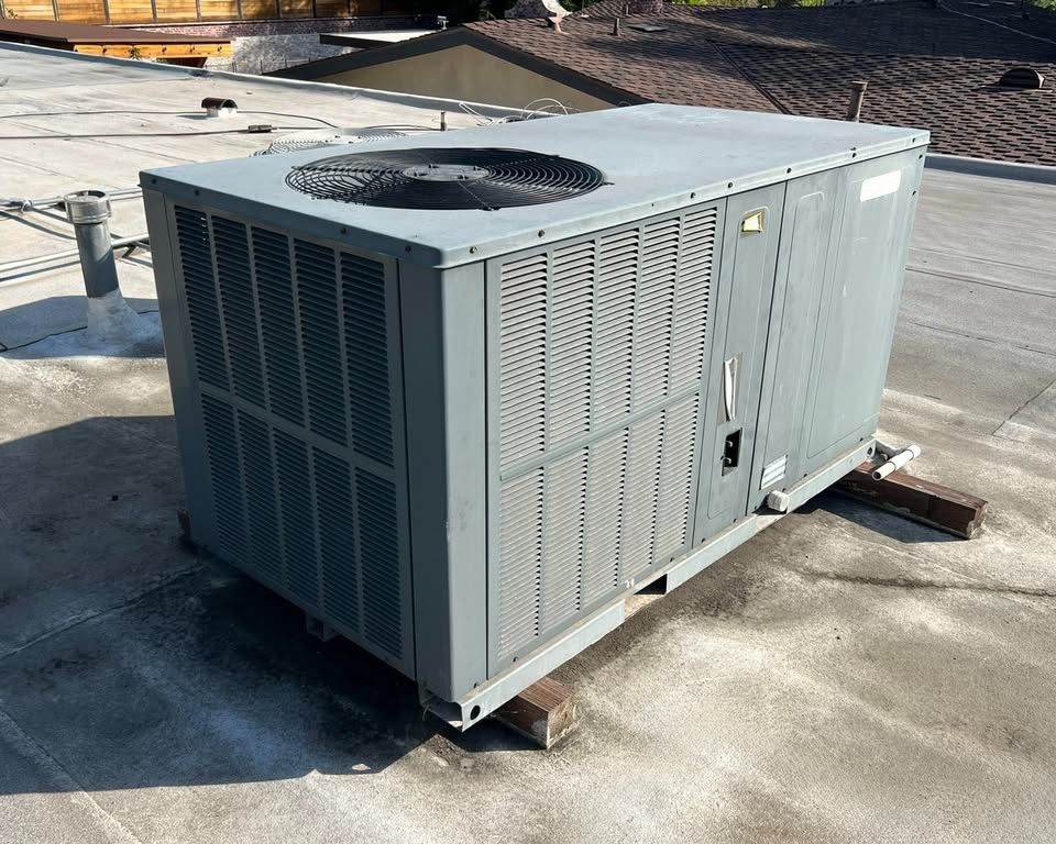 Goodman High-Efficiency Packaged Air Conditioner 5 Ton AC Unit for Sale ...