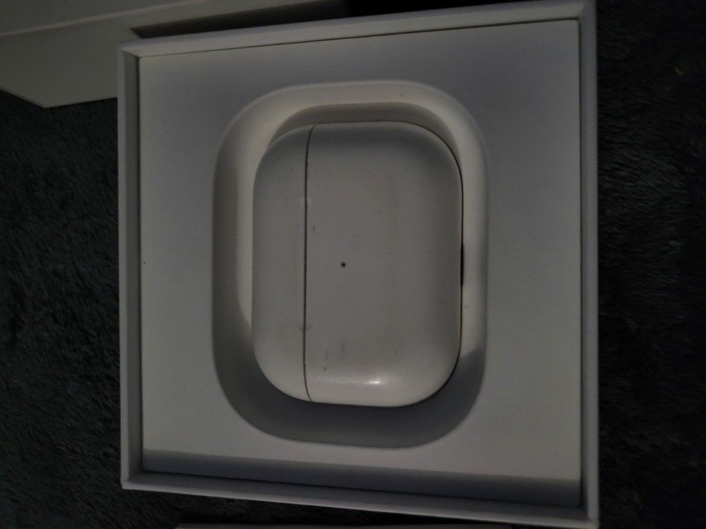 Airpod Pro 2nd Generation for Sale in Madrid, NM - OfferUp