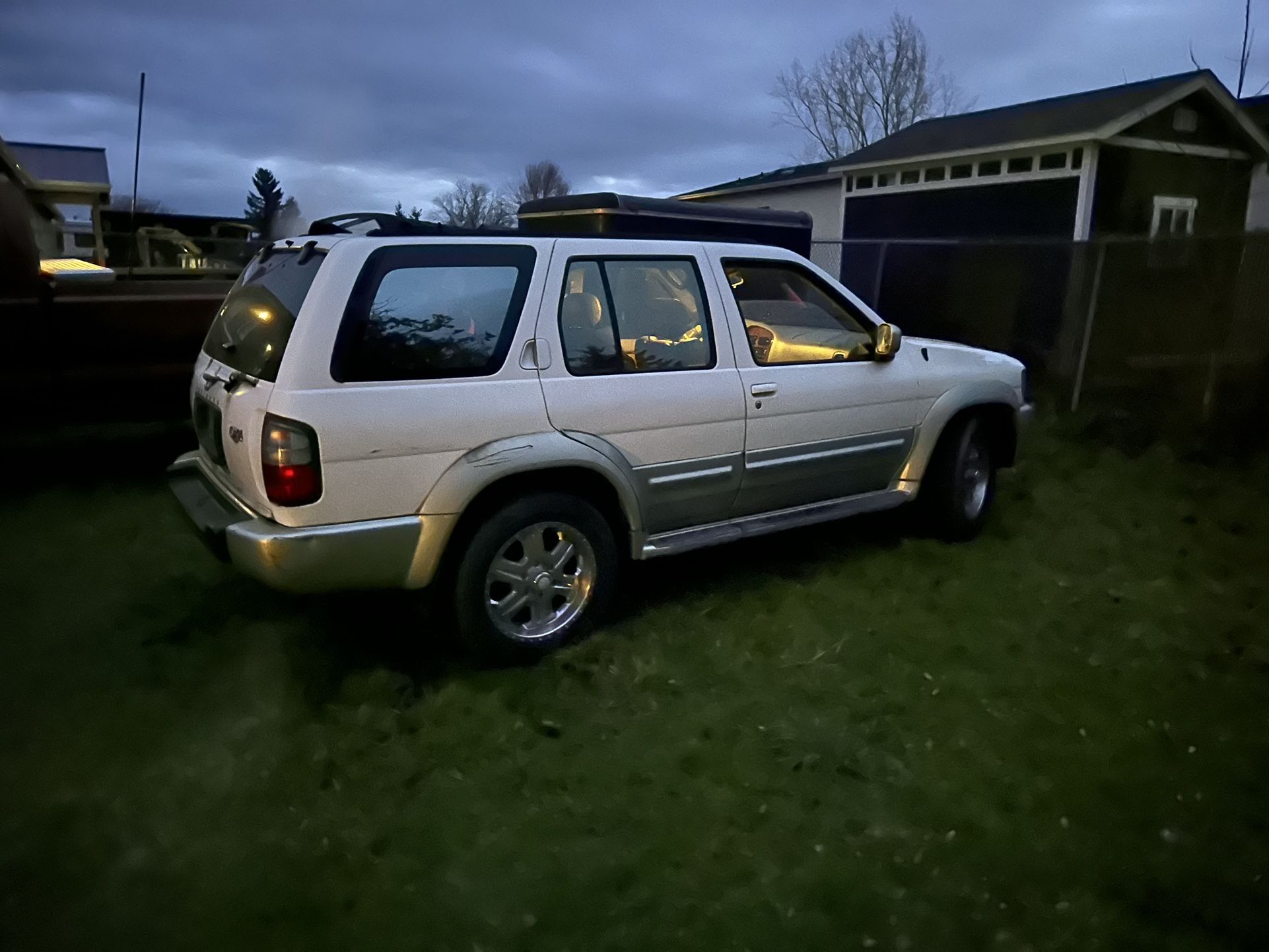 1999 Infiniti QX4 for Sale in Bonney Lake, WA - OfferUp