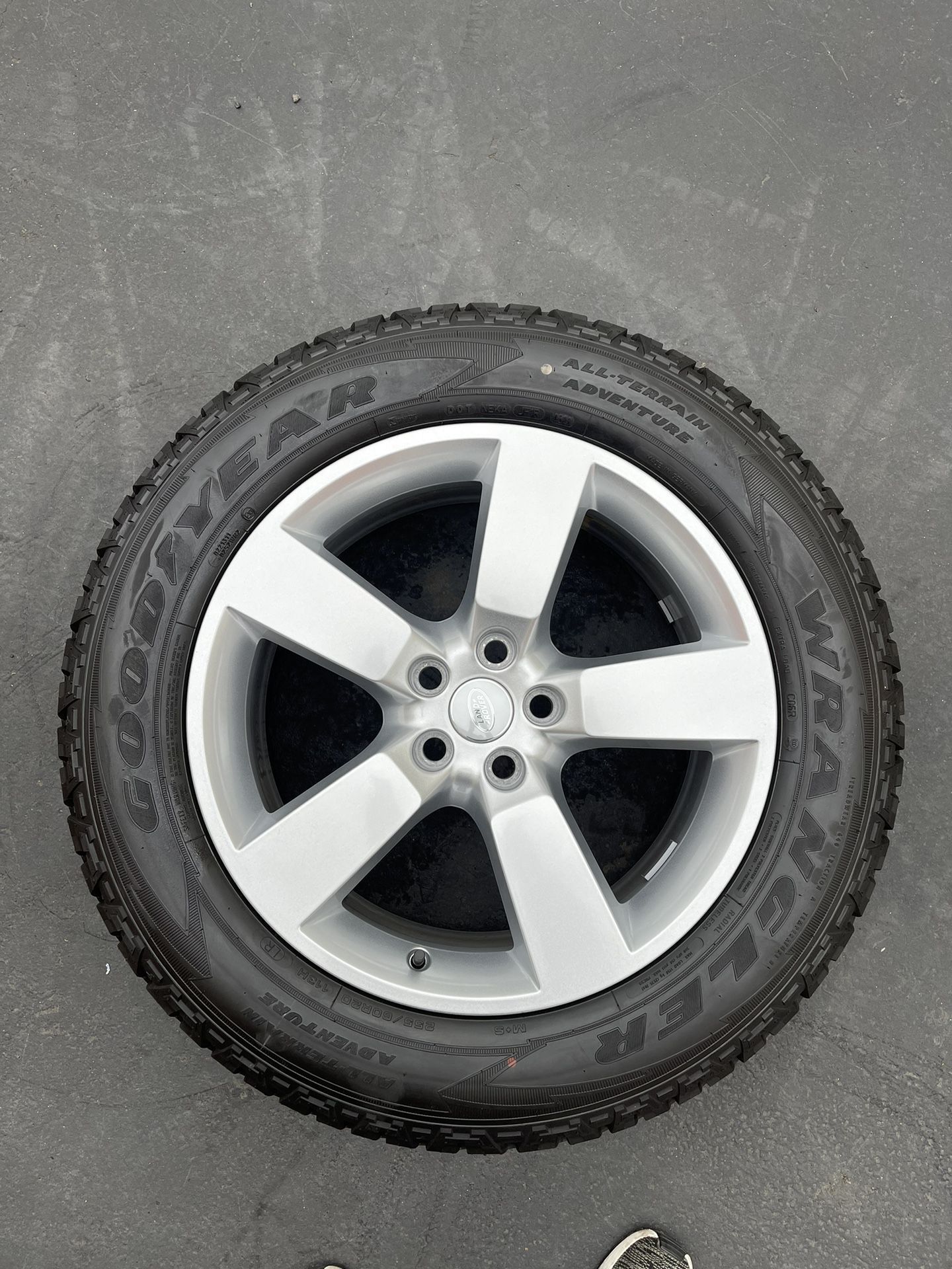 BRAND NEW 20" Factory Land Rover Defender OEM Wheels Goodyear Tires ...