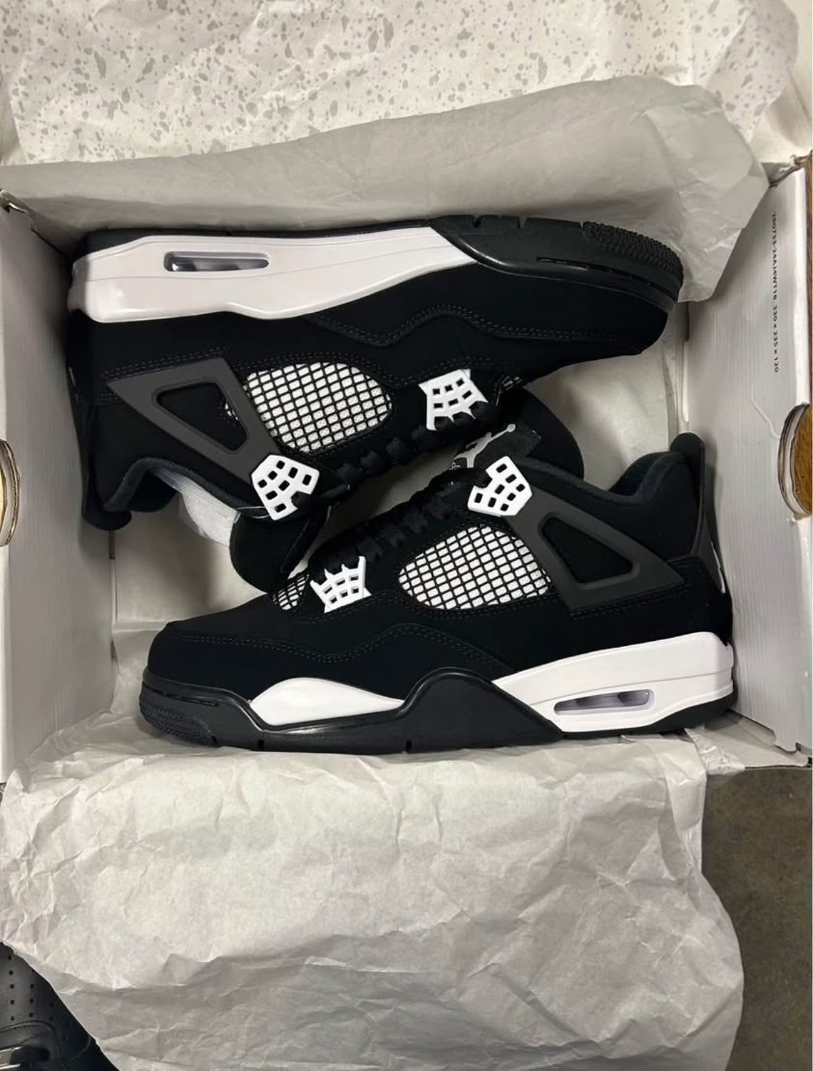 Jordan 4s for Sale in Bakersfield, CA - OfferUp
