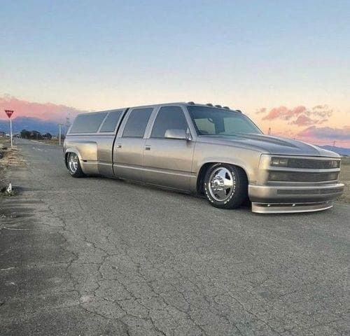 2002 Chevrolet Silverado 3500 for Sale in Westchester, CA - OfferUp