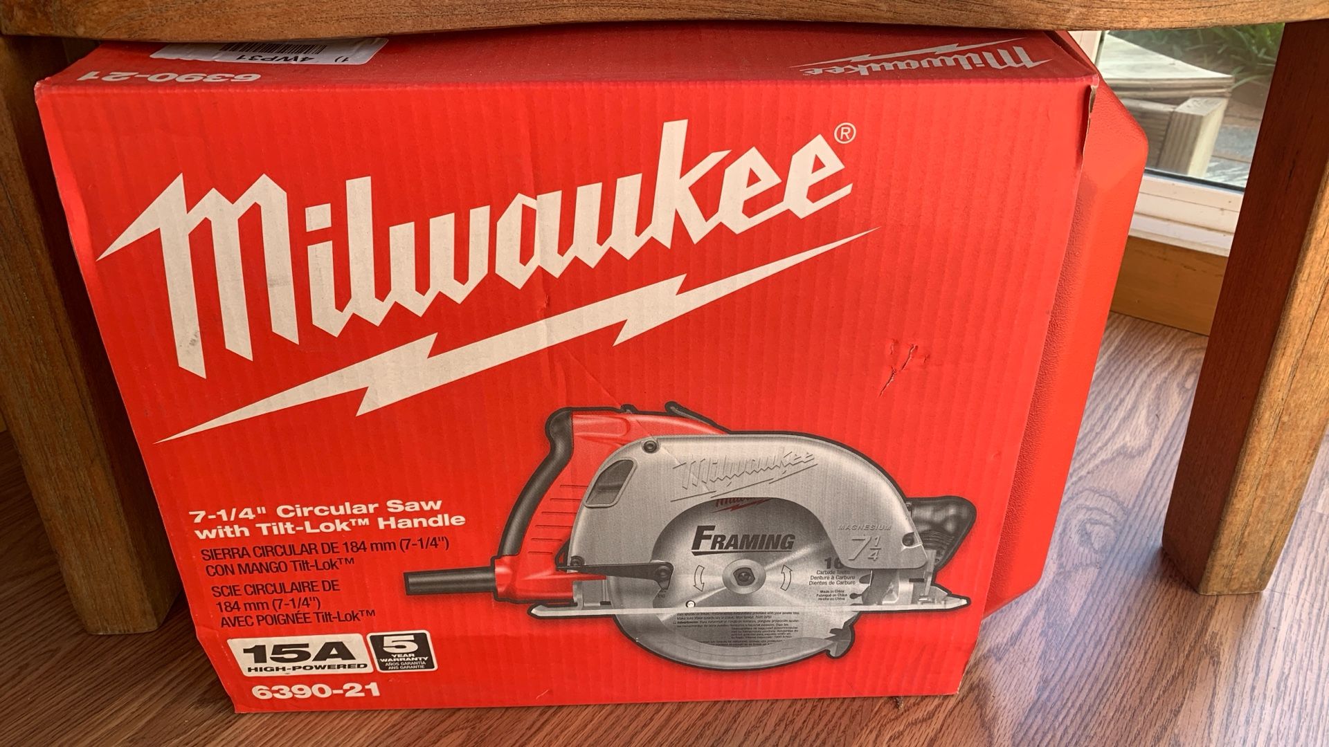 Milwaukee Circular Saw Electric for Sale in Hawthorne, CA - OfferUp