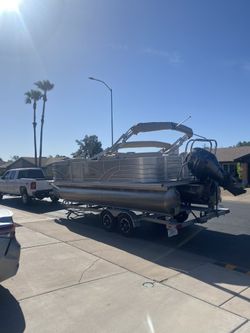 2019,22 Foot Pontoon Boat Sylvan Mirage 8522 for Sale in Phoenix, AZ ...