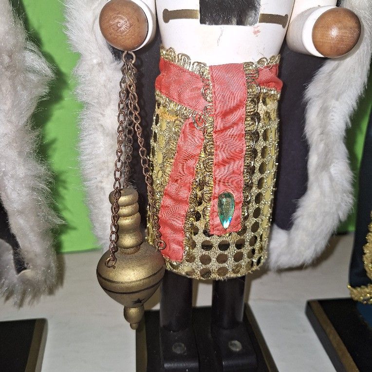 RETRO SET OF THREE WISE MEN NUTCRACKERS for Sale in Plant City, FL ...