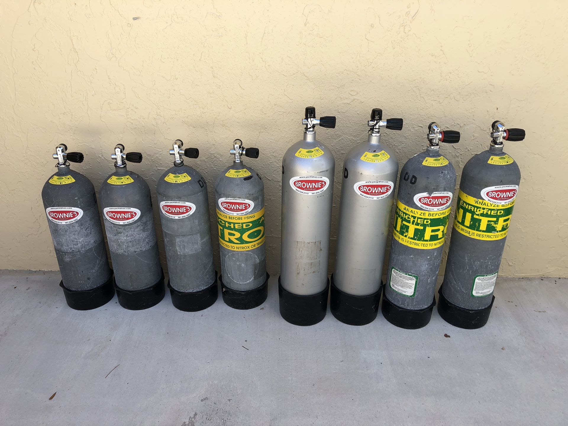 Scuba Tanks steel 120 and 100 for Sale in Davie, FL - OfferUp