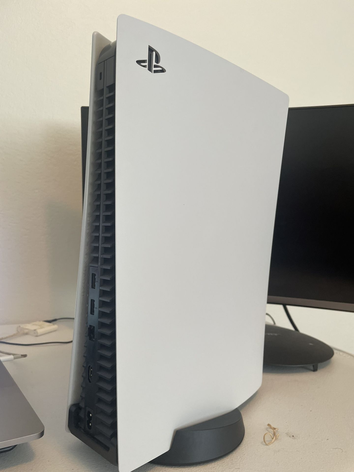 Sony PS5 Disc Edition - USED for Sale in Upland, CA - OfferUp