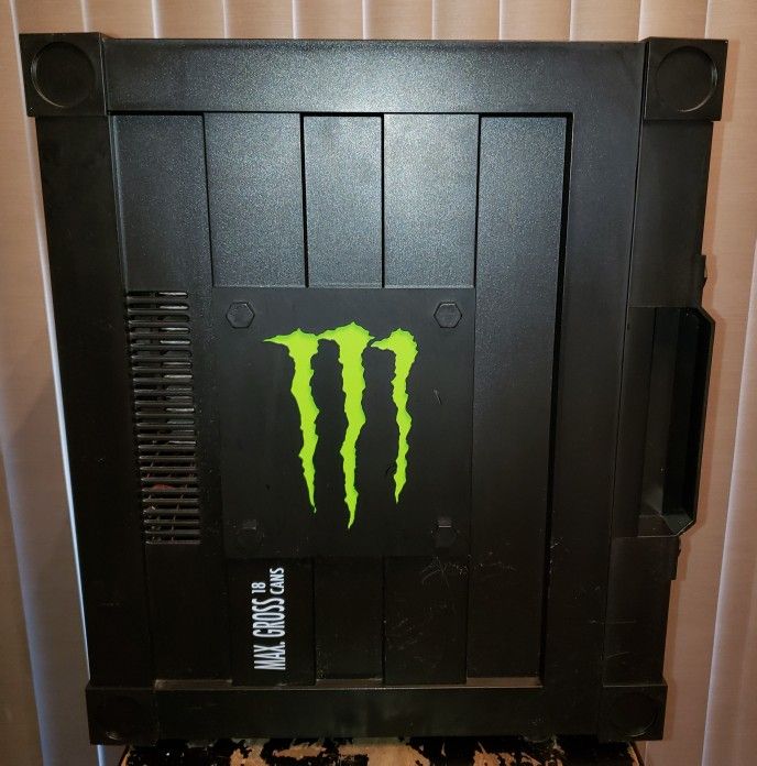 Monster Energy Drink Thermoelectric Cooler - Mini Fridge B63NB Holds 18 ...