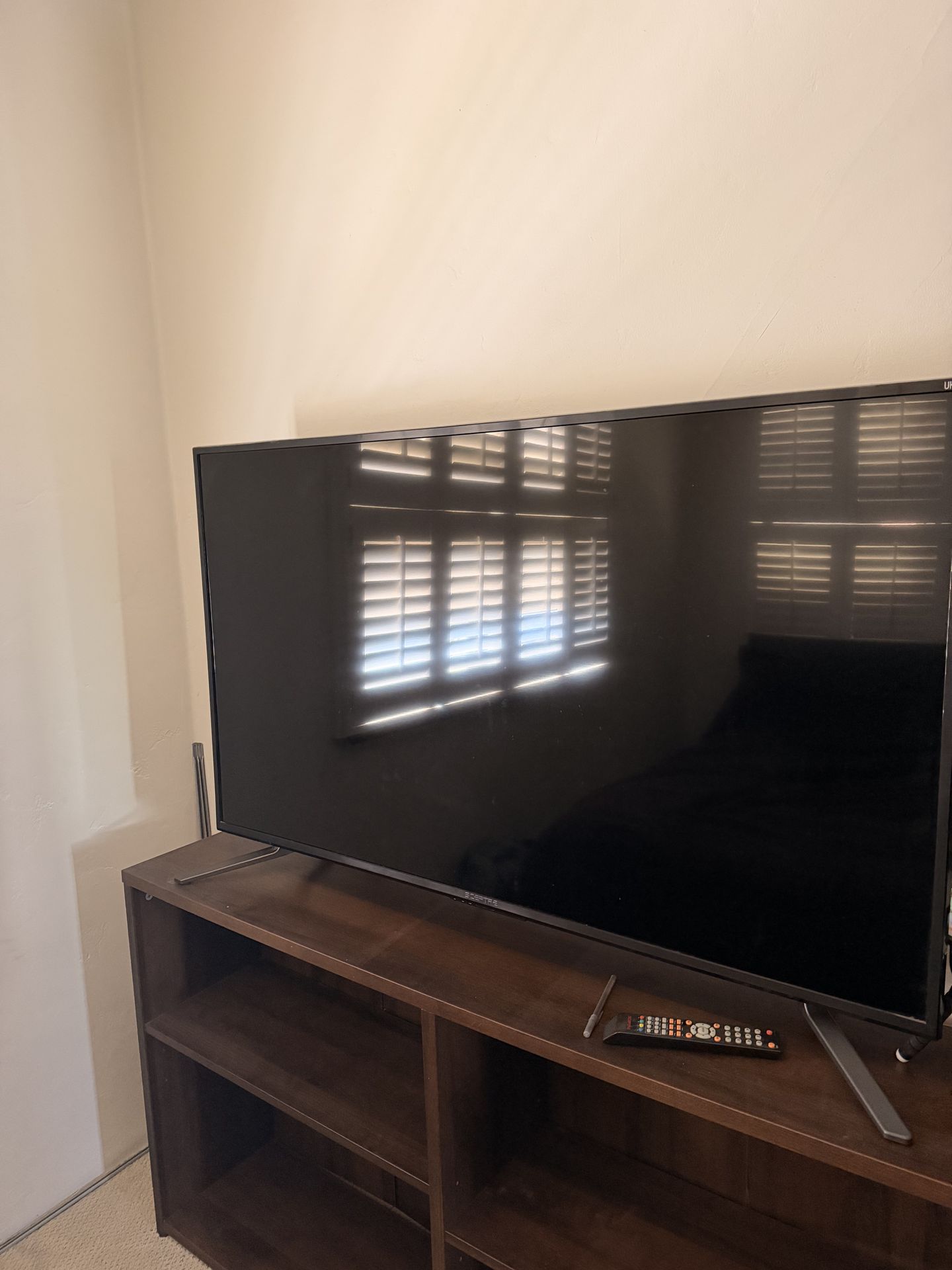 Sceptre TV for Sale in La Habra Heights, CA - OfferUp