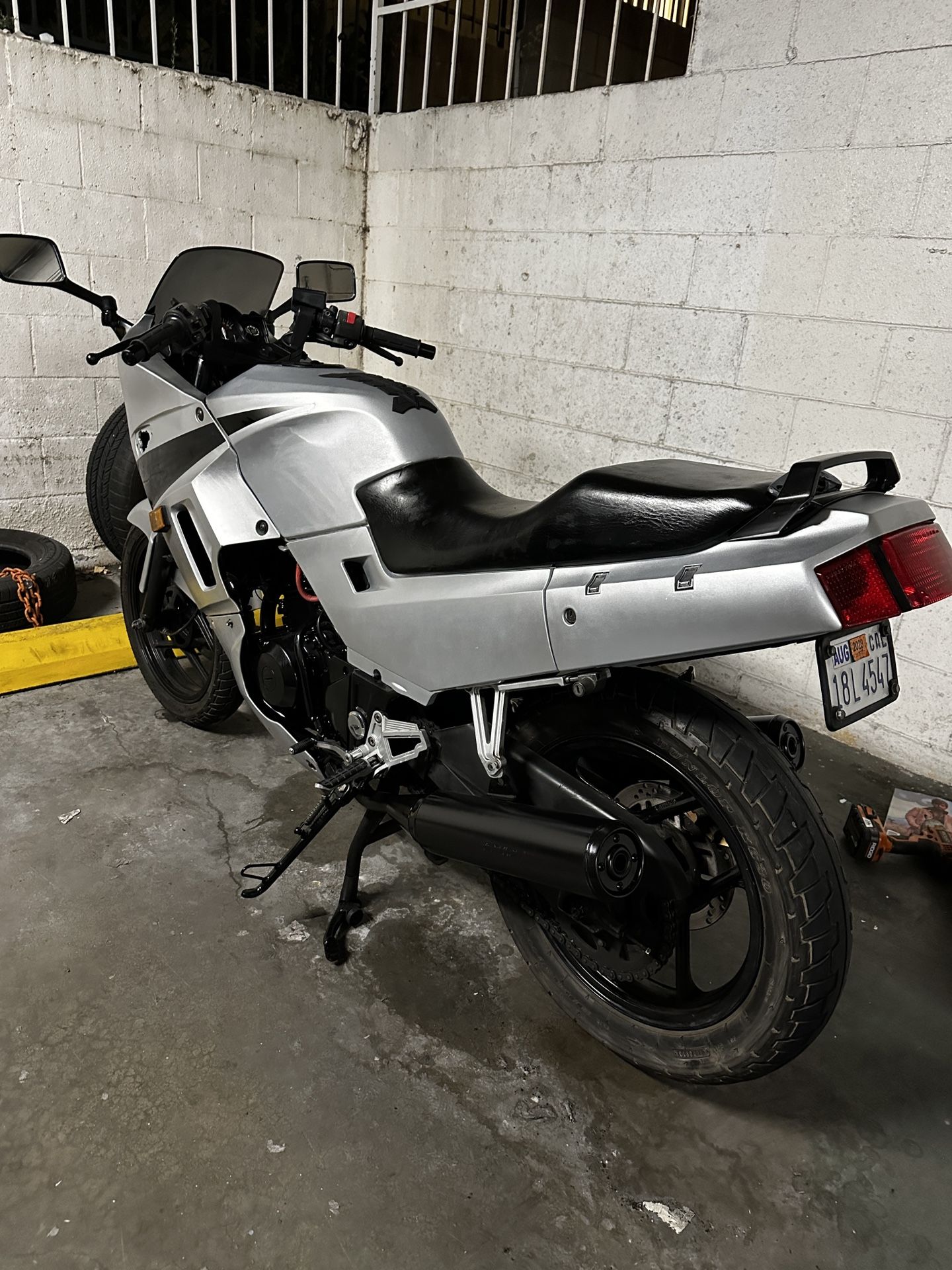 2005 Kawasaki Ninja 250 for Sale in Los Angeles, CA - OfferUp