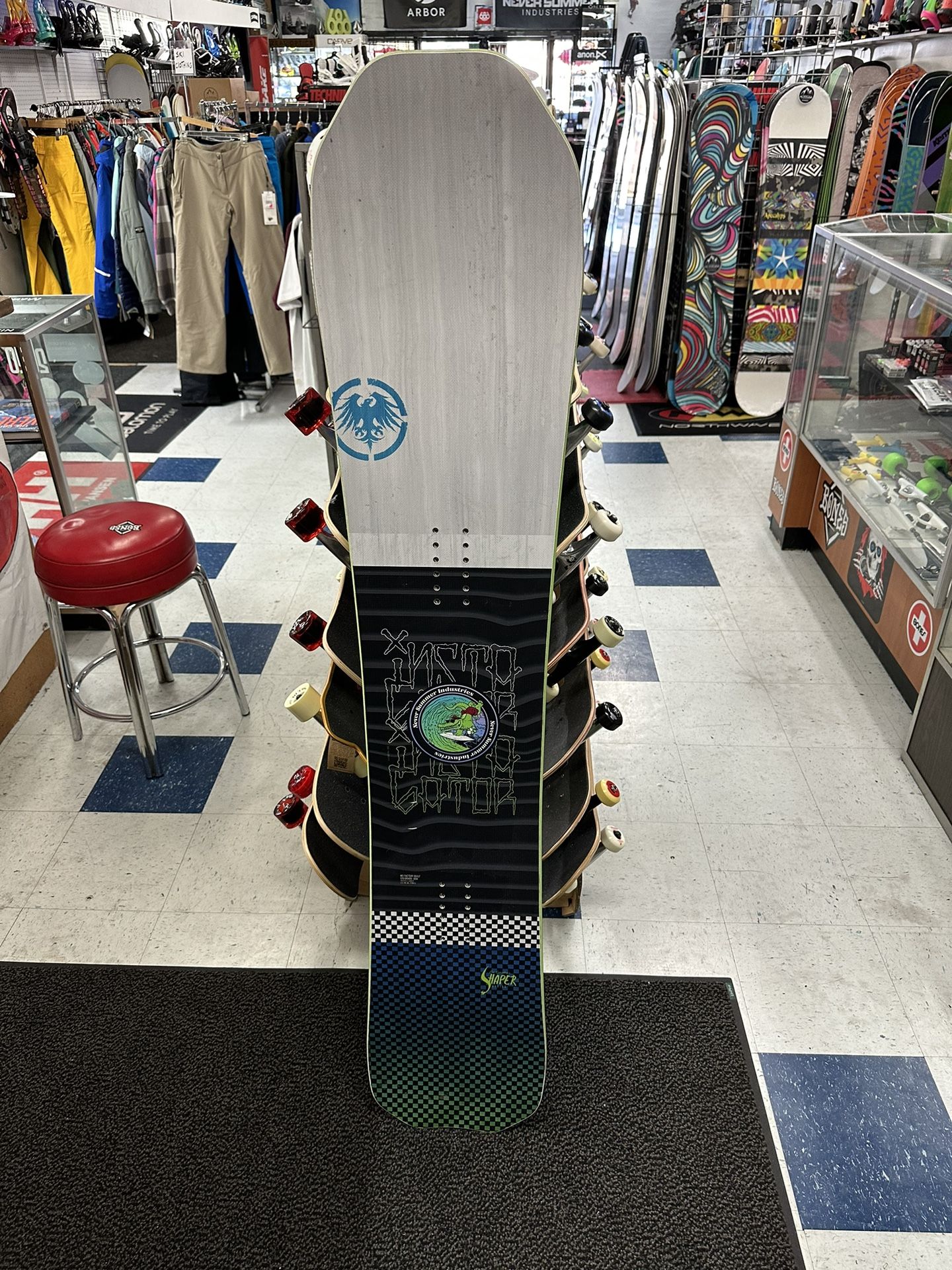 Never Summer Instigator 159 Hybrid Rocker Snowboard Certified With ...