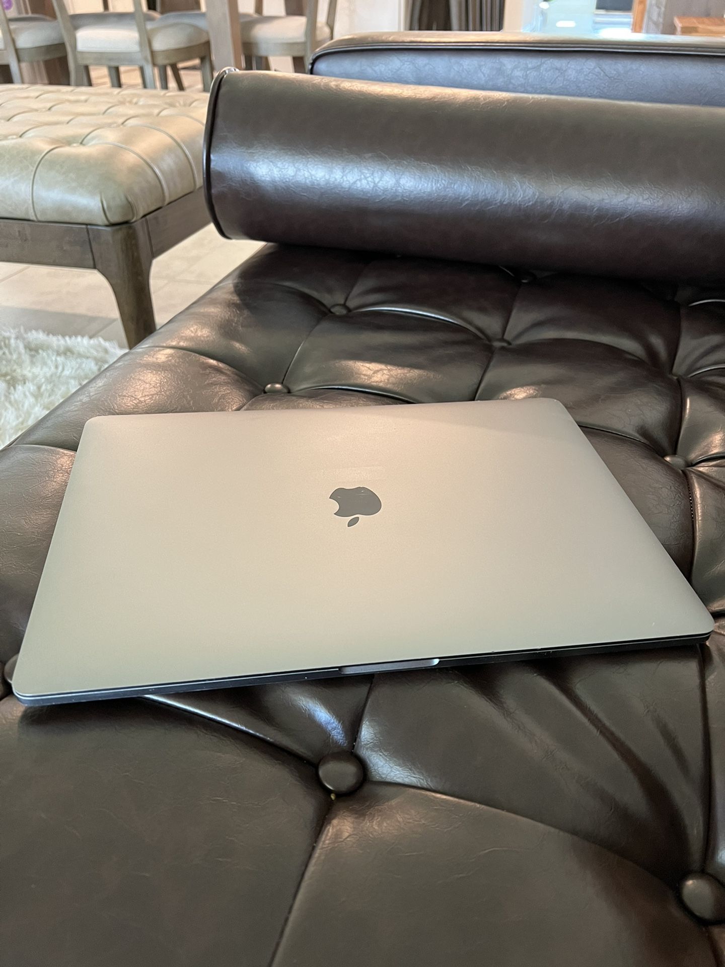2018 15” MacBook Pro, 2TB SSD, 32GB RAM, Core i9 Processor for Sale in ...