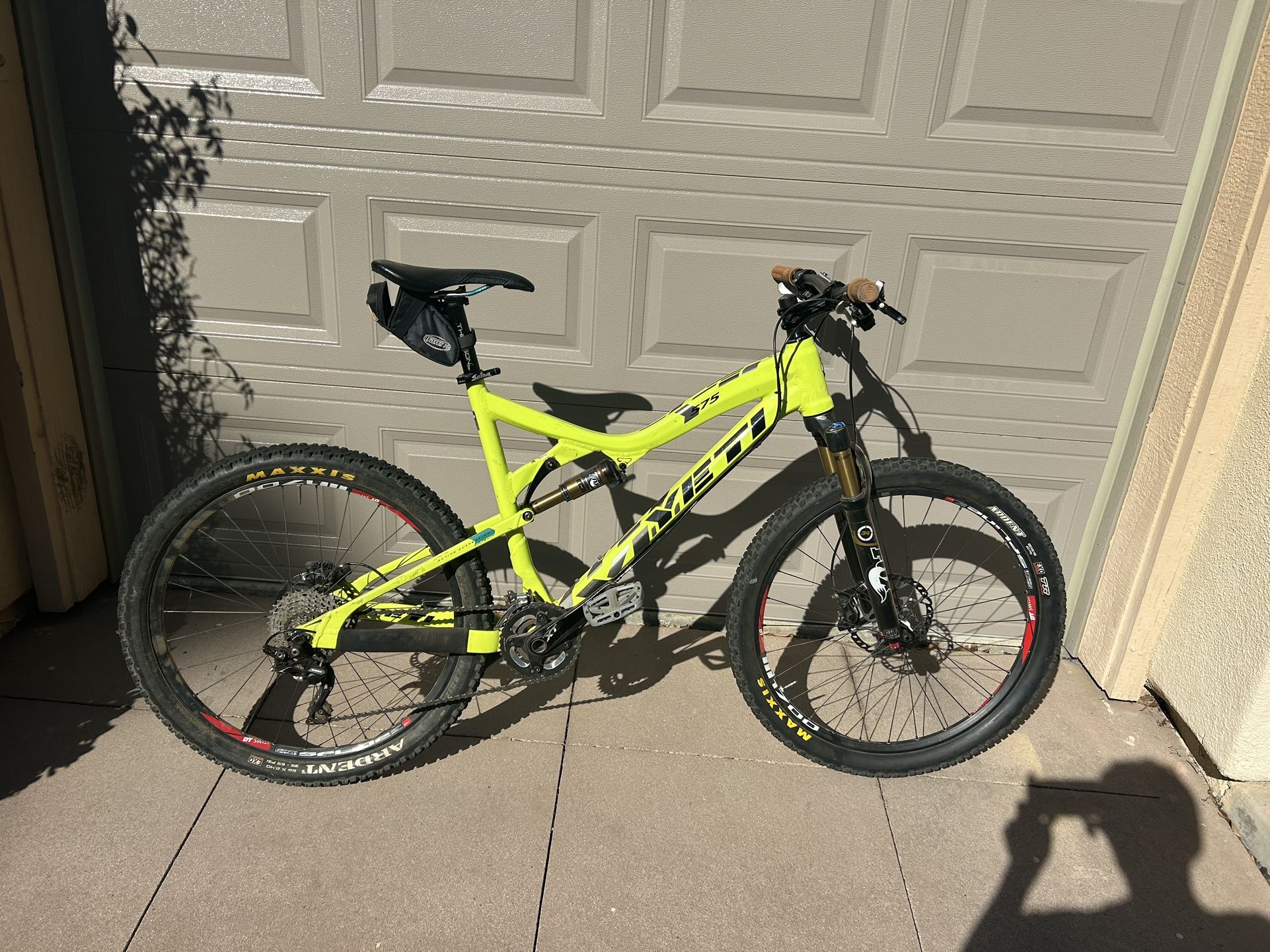 Yeti Mtn Bike for Sale in Irvine, CA - OfferUp