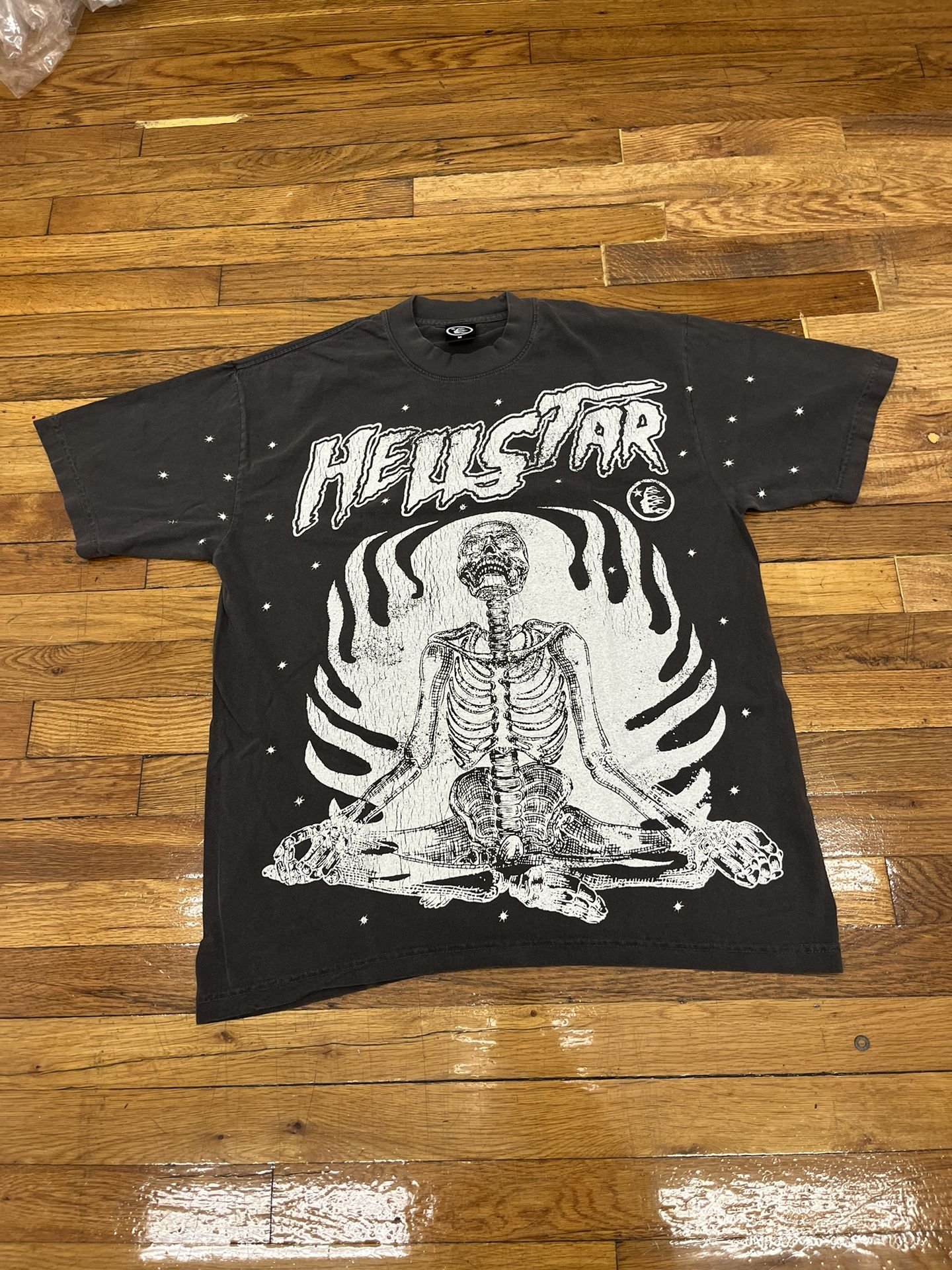 Hellstar Inner Peace Tee Size Medium for Sale in The Bronx, NY - OfferUp