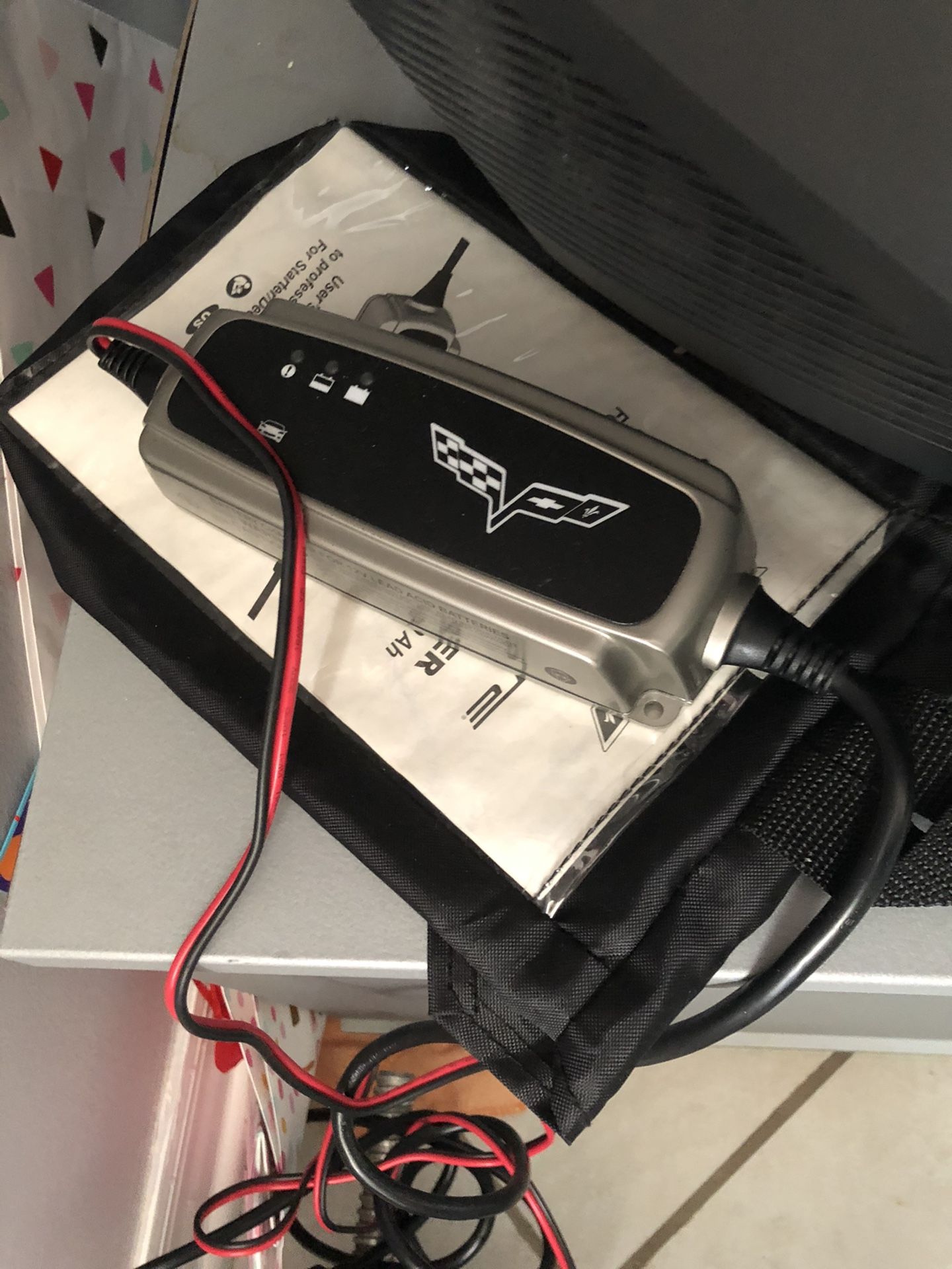 Corvette battery tender for Sale in Chicago, IL - OfferUp