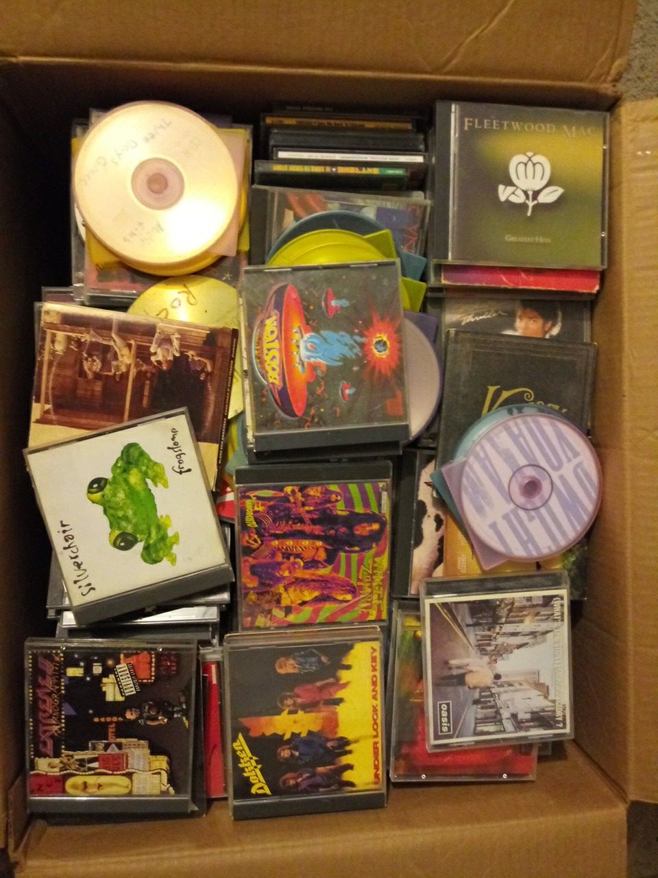 CDs over 1000 of them includes all types of music for Sale in Riverside ...