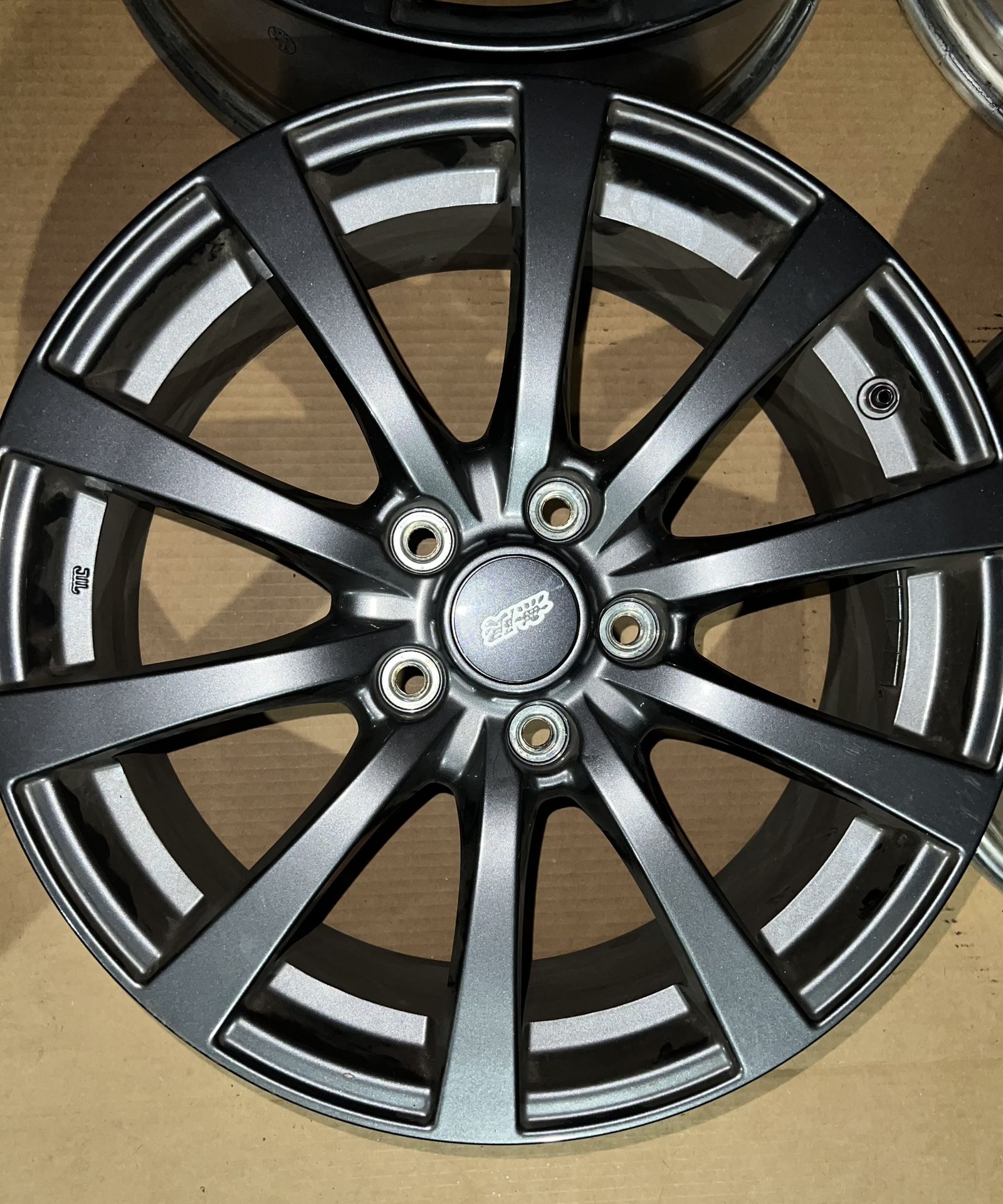 Mugen NR Zwei Wheel 17x7 +45, 5x114.3 for Sale in Portland, OR - OfferUp