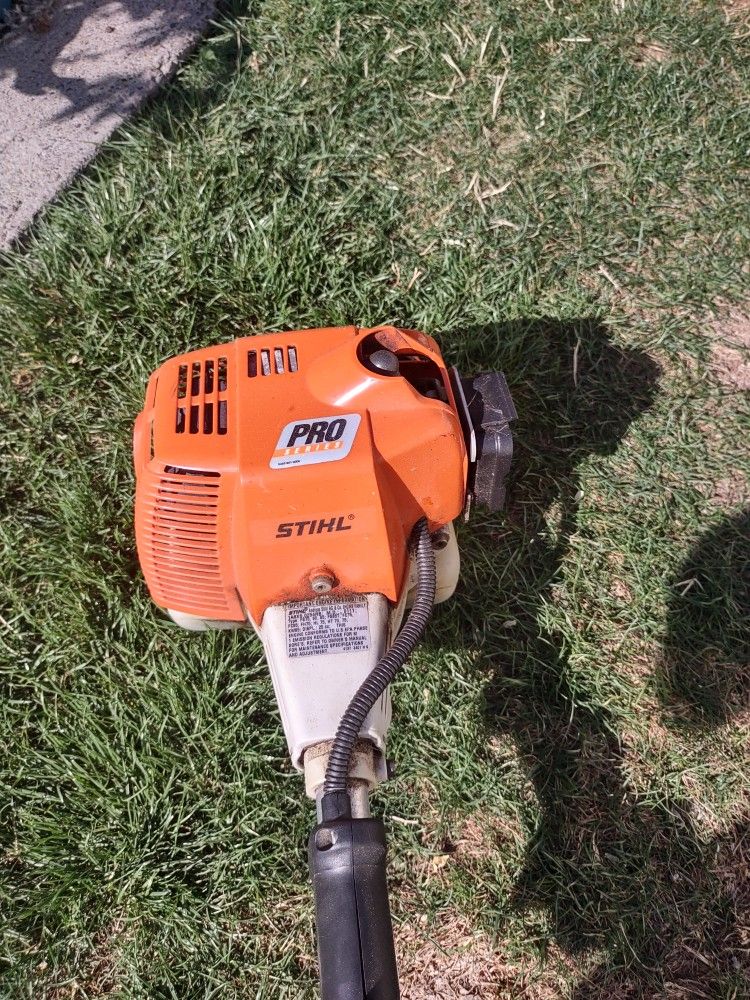 Stihl Weed Wacker for Sale in Tacoma, WA - OfferUp